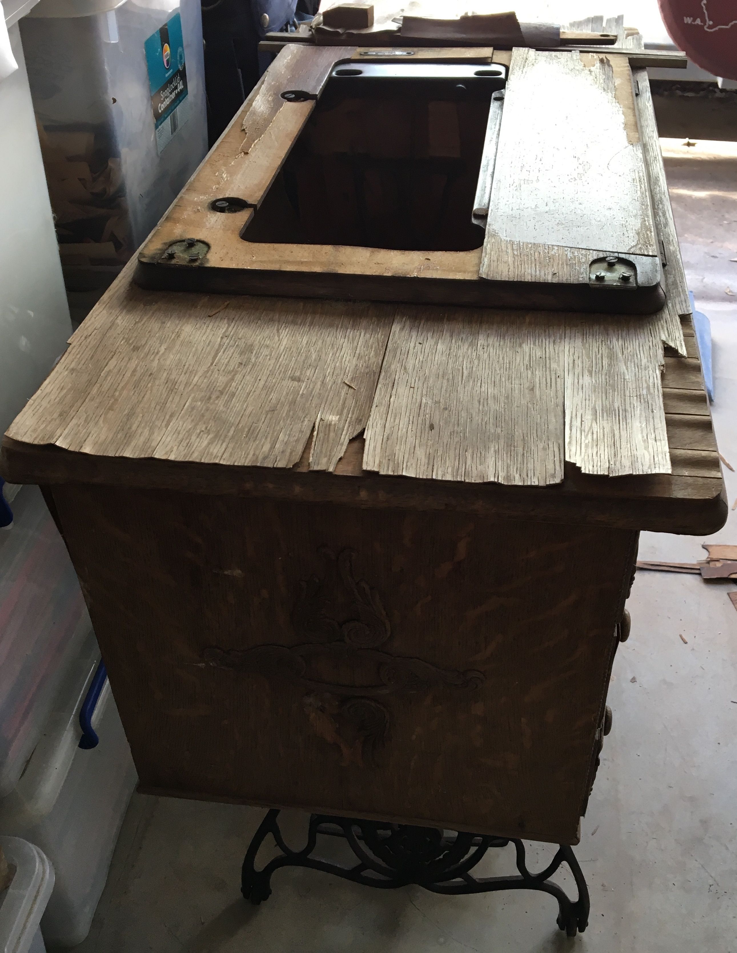 Upcycled Singer sewing machine as vanity | Bunnings Workshop community