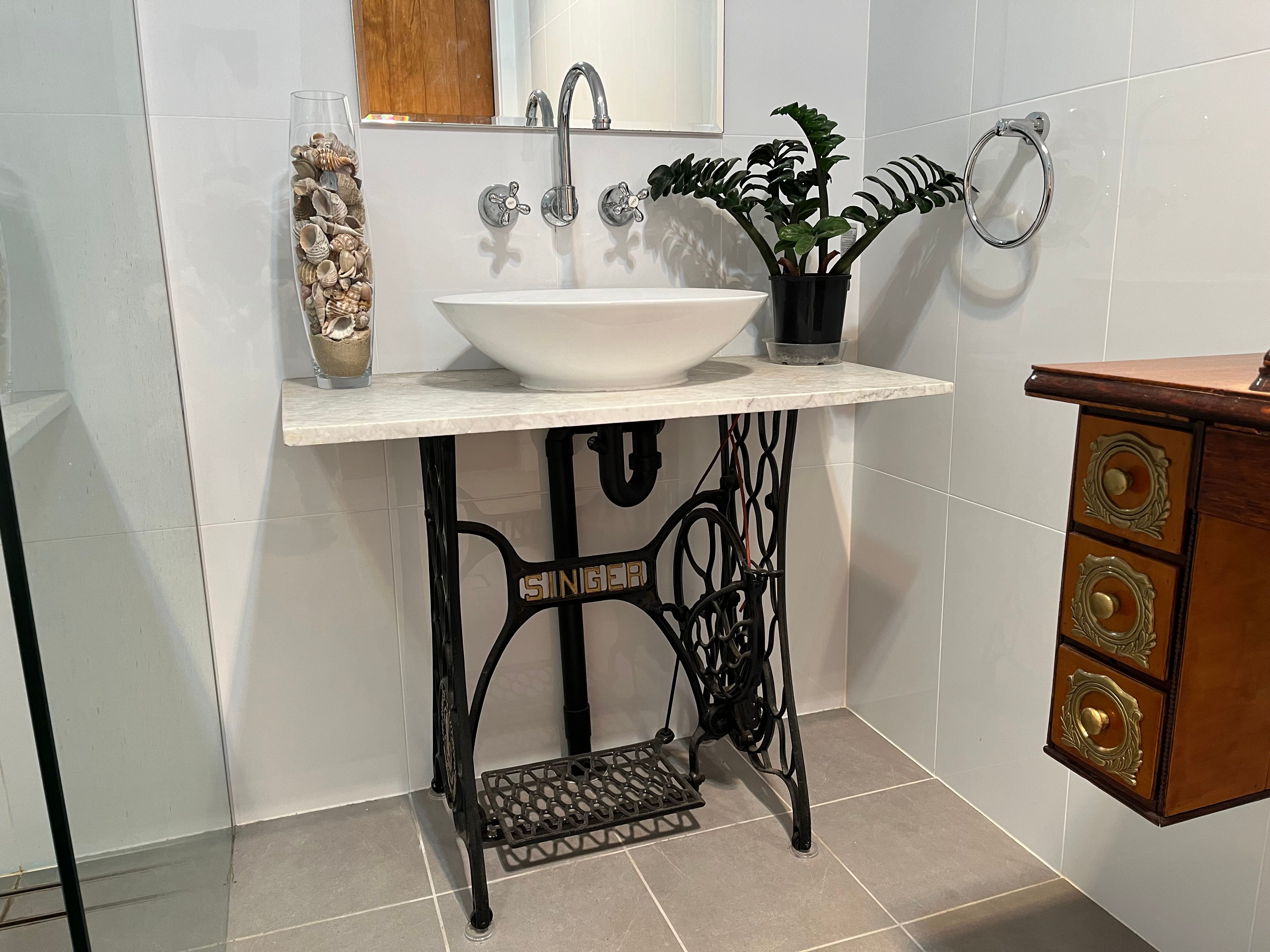 Upcycled Singer sewing machine as vanity | Bunnings Workshop community