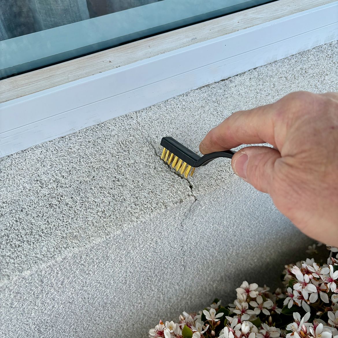 How to repair a rendered wall | Bunnings Workshop community