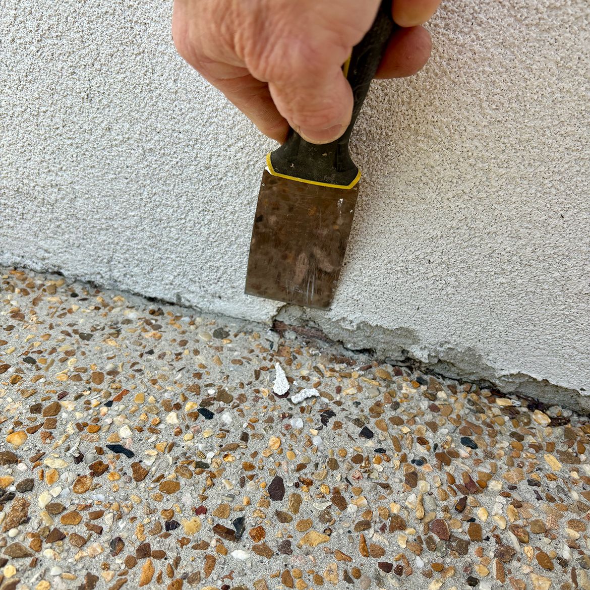 How to repair a rendered wall | Bunnings Workshop community