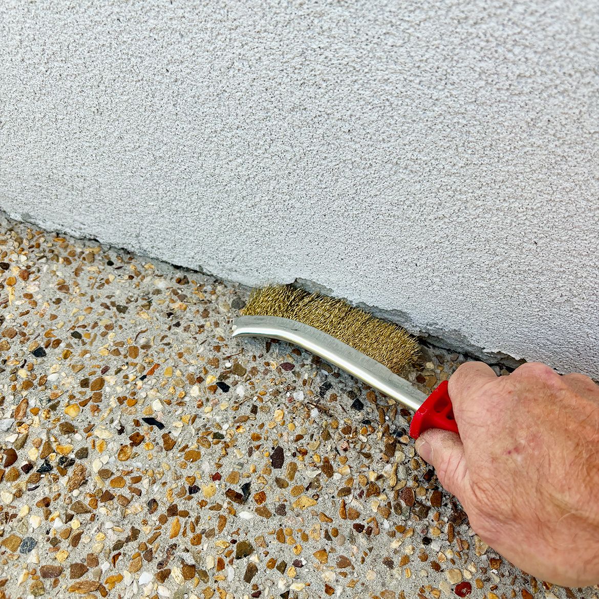 How to repair a rendered wall | Bunnings Workshop community