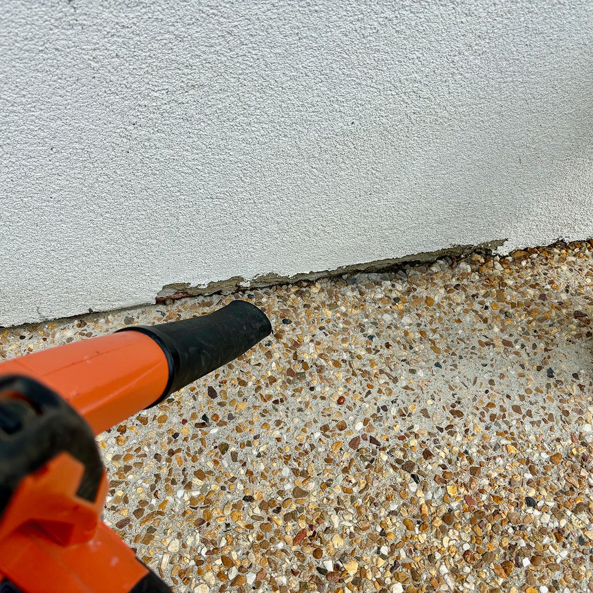 How to repair a rendered wall | Bunnings Workshop community