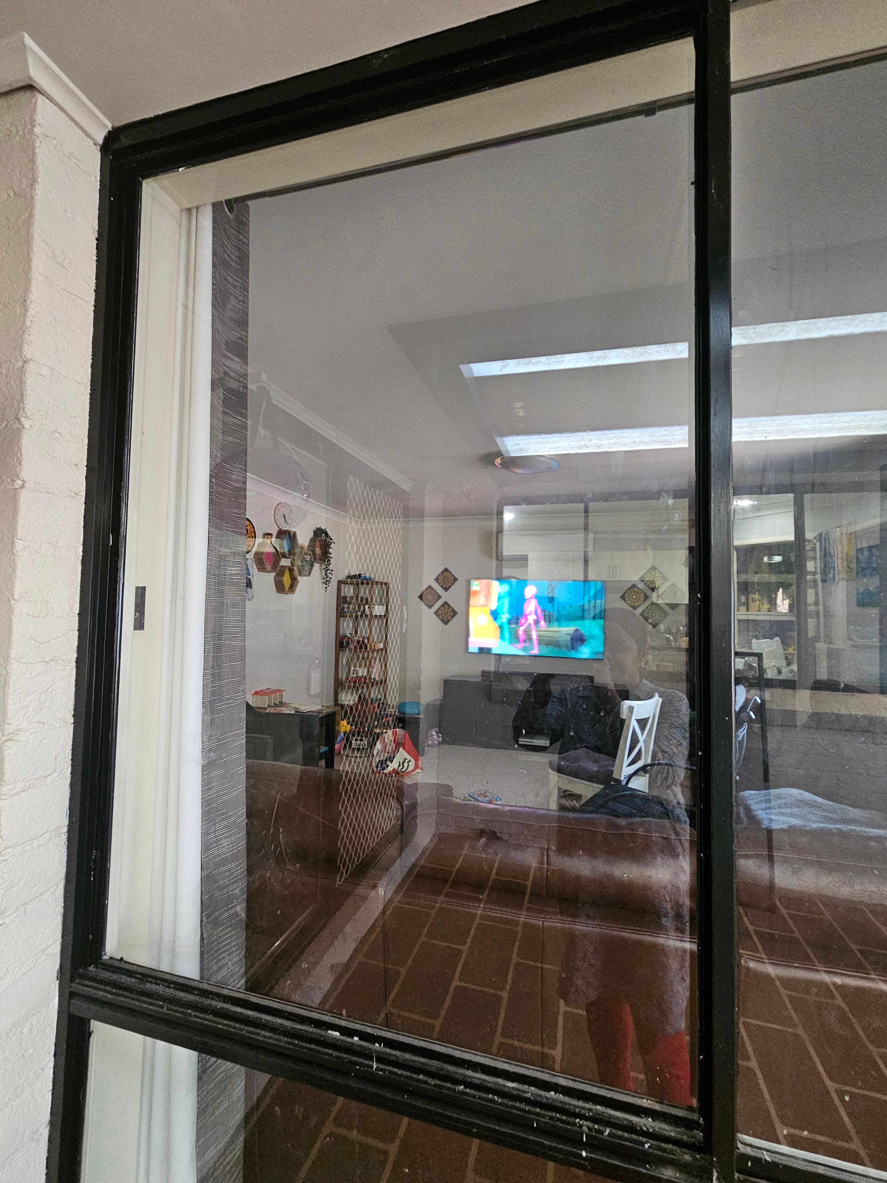 How to fix sliding windows painted shut? | Bunnings Workshop community