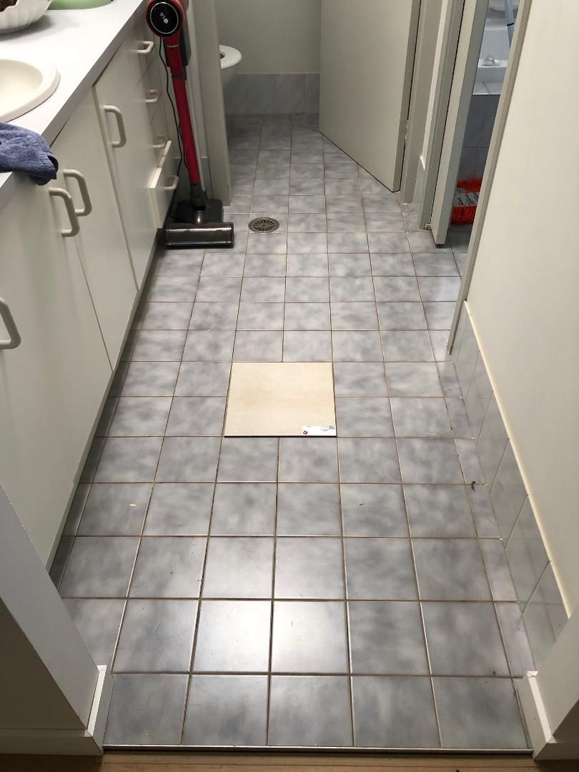 How to re-tile a bathroom floor? | Bunnings Workshop community
