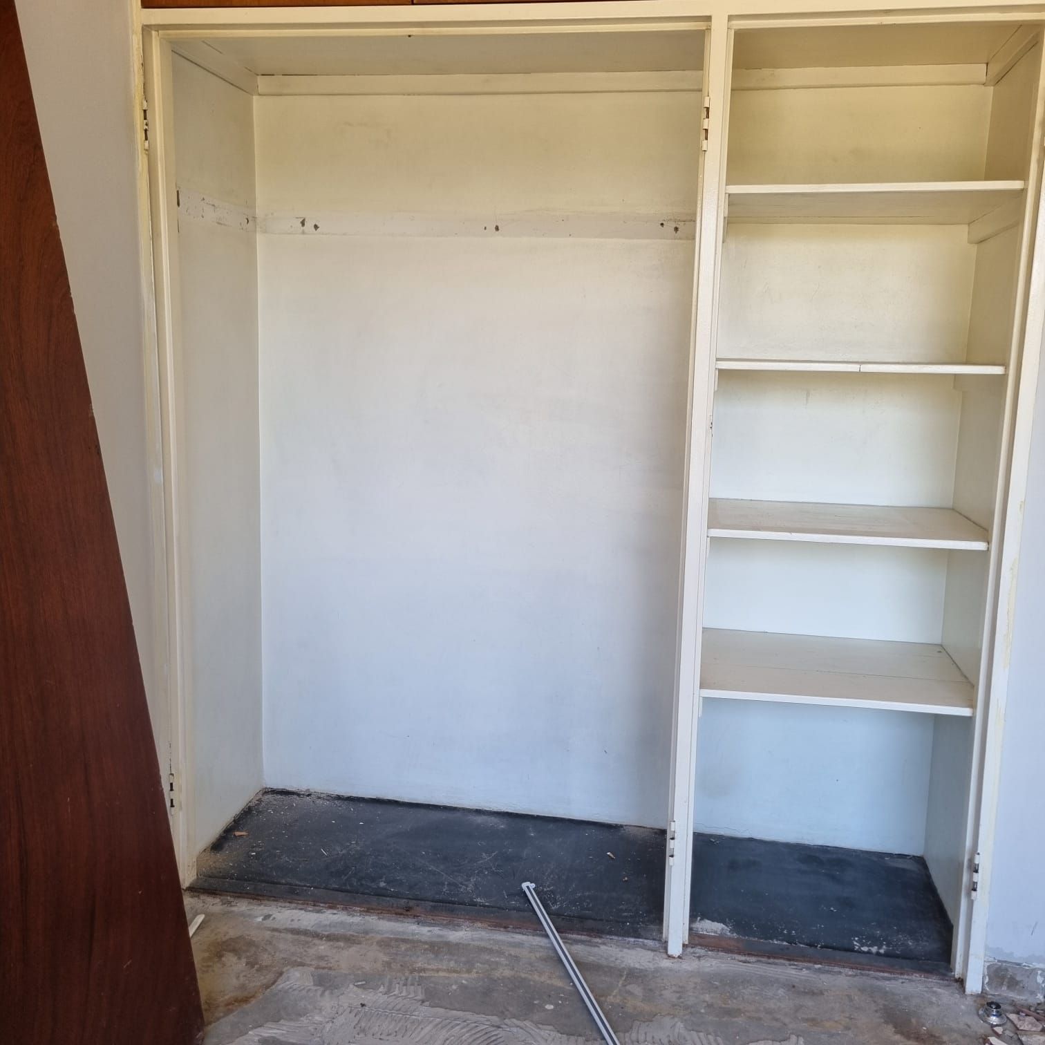 How to remove steel built-in wardrobe an... | Bunnings Workshop community