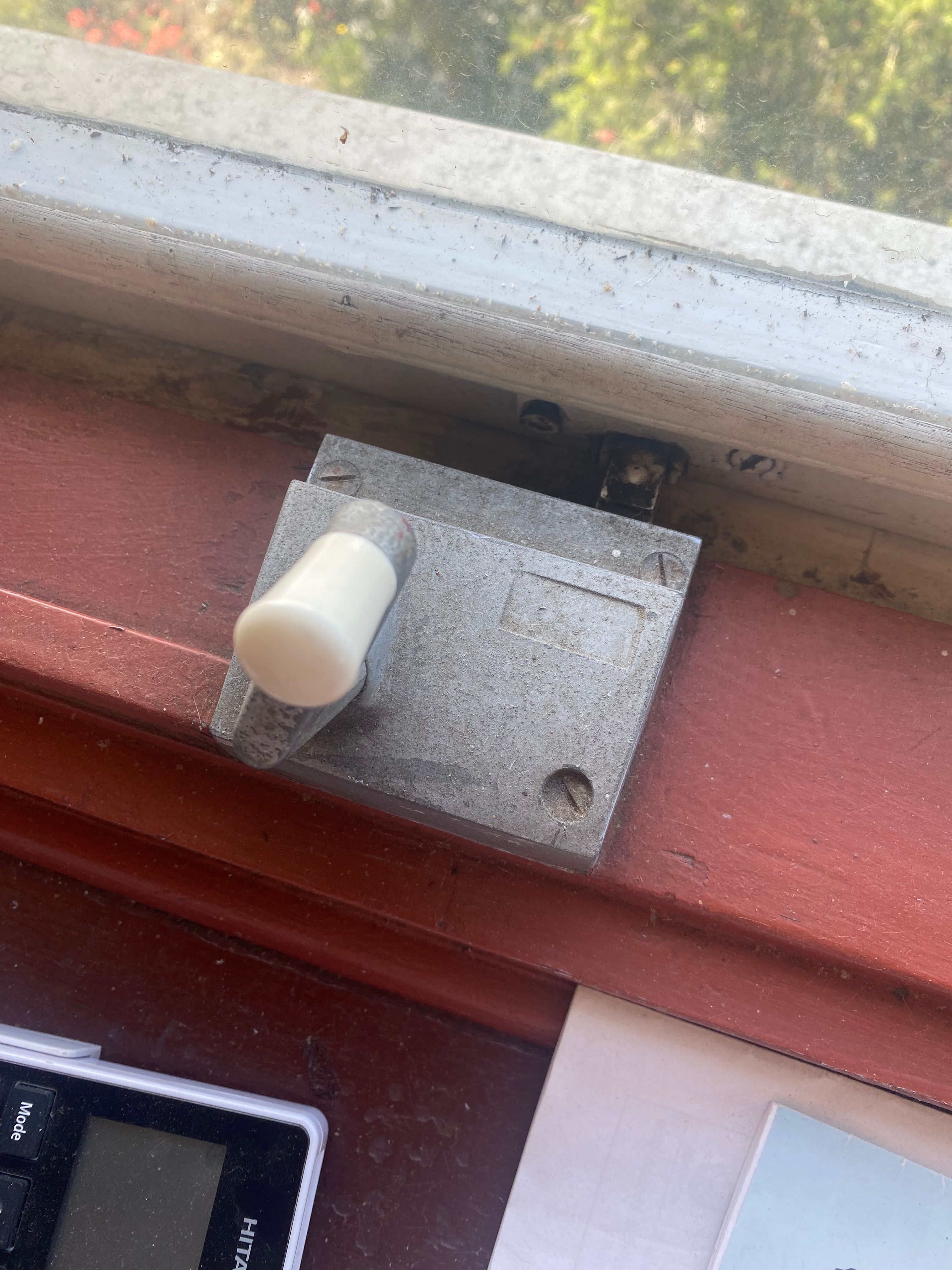 How can I repair a window winder? | Bunnings Workshop community