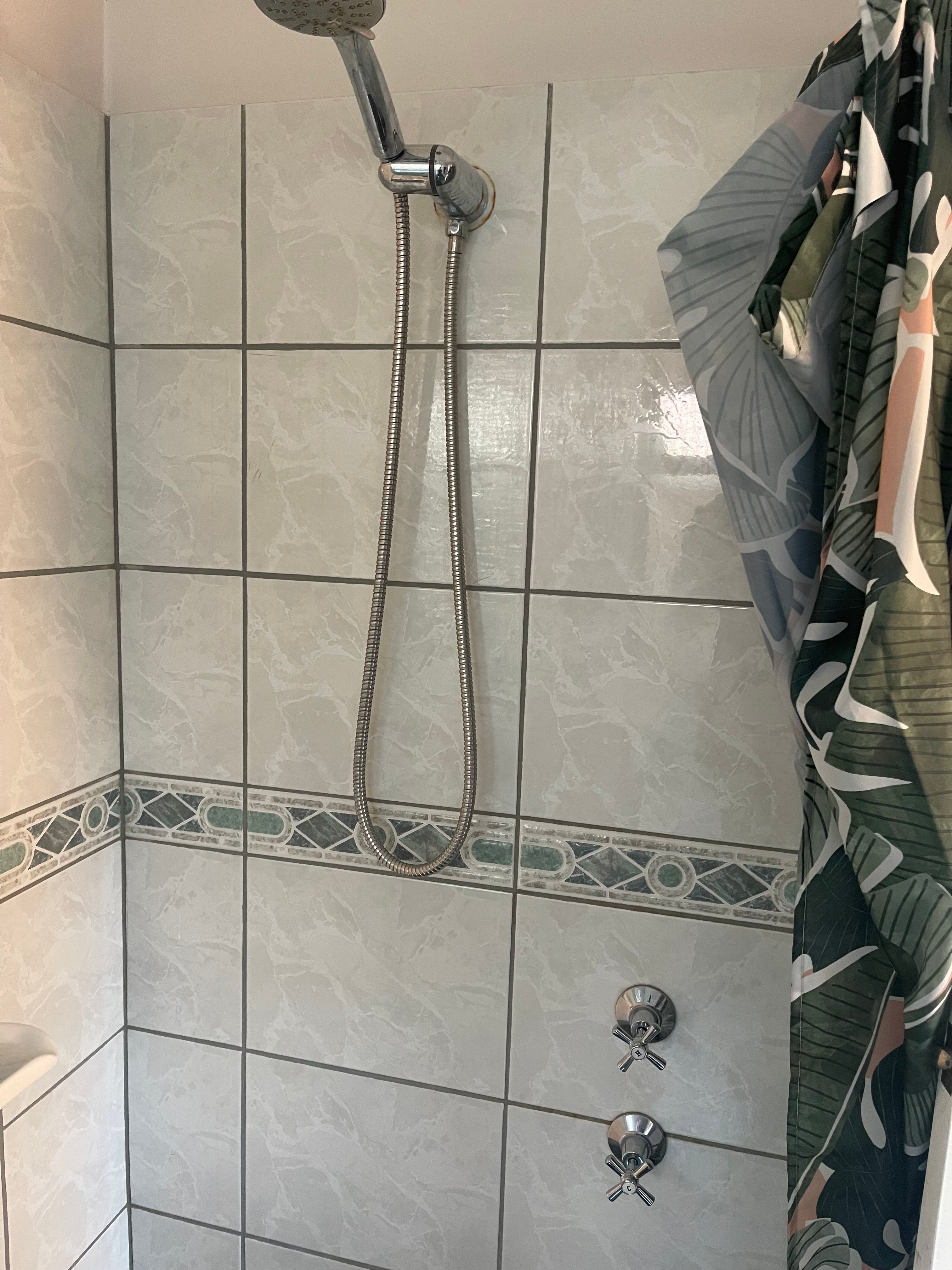 How to fix stiff shower tap? | Bunnings Workshop community