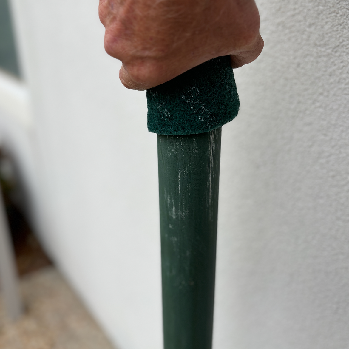 How to paint downpipes | Bunnings Workshop community