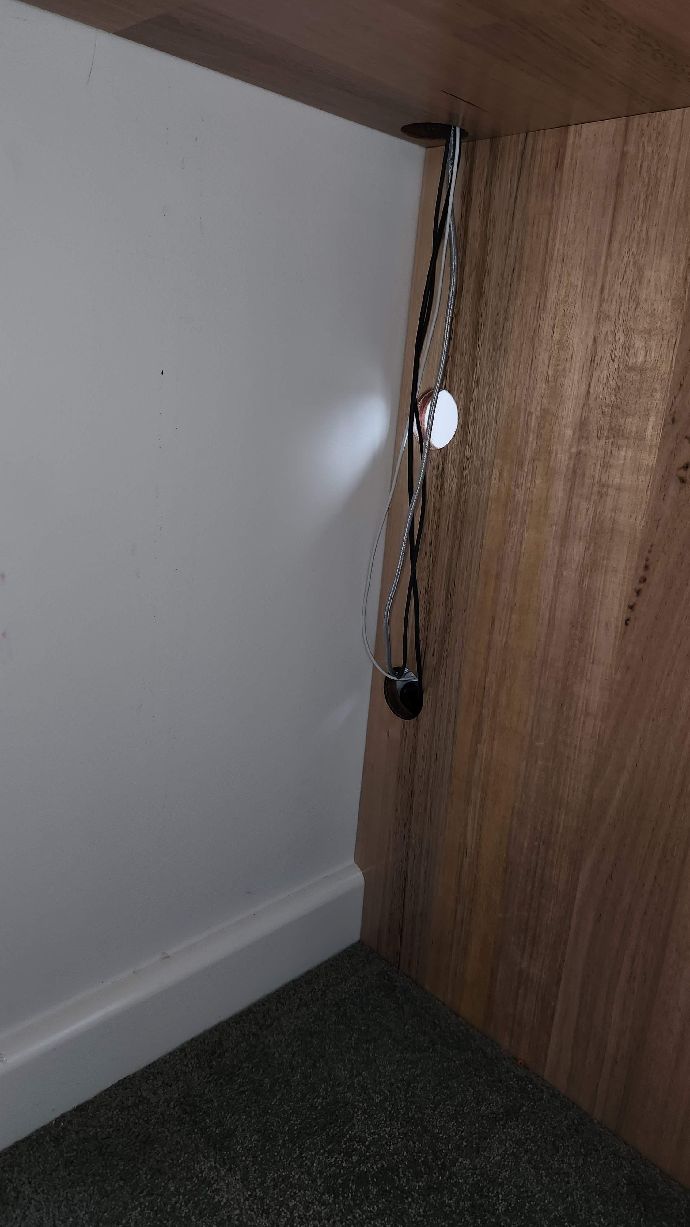 Custom office desk: Kaboodle Kitchen hac... | Bunnings Workshop community