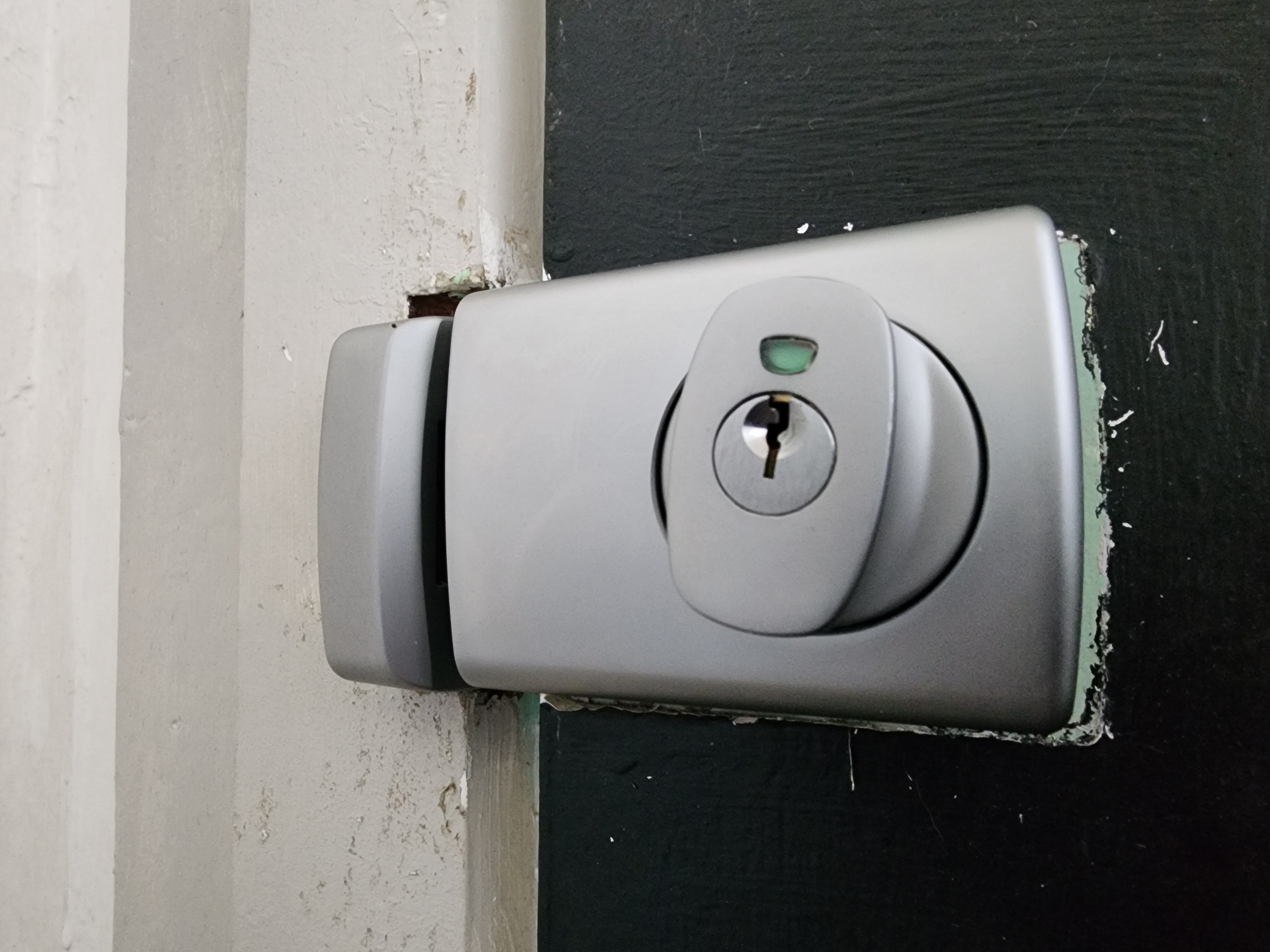 How to install replacement Lockwood 001 ... | Bunnings Workshop community