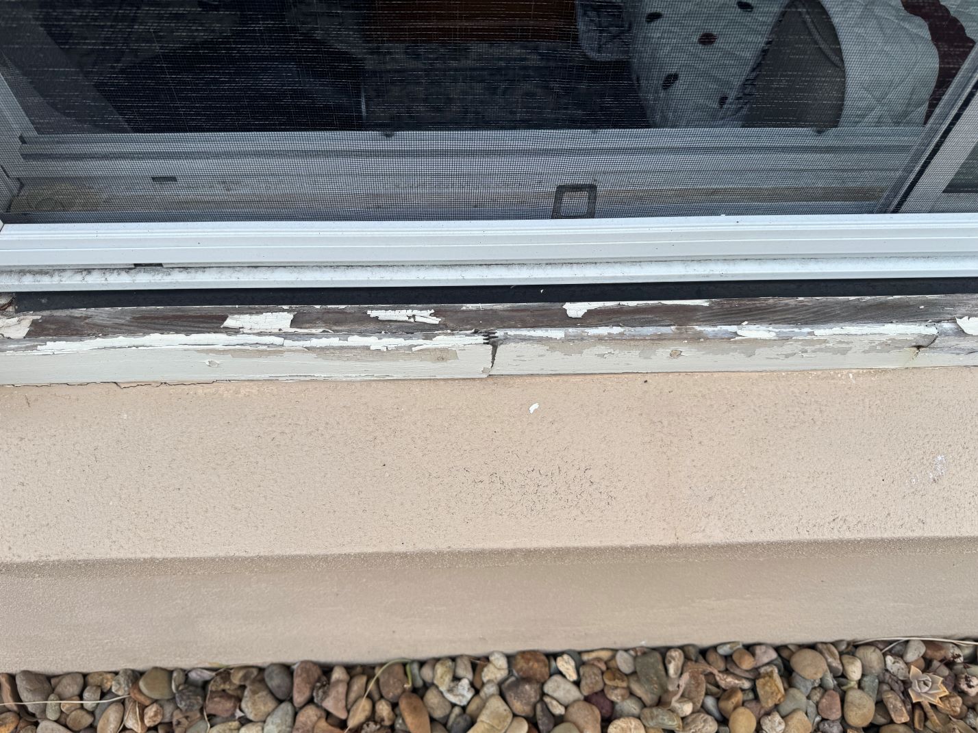 How can I repair a cracked window frame? | Bunnings Workshop community