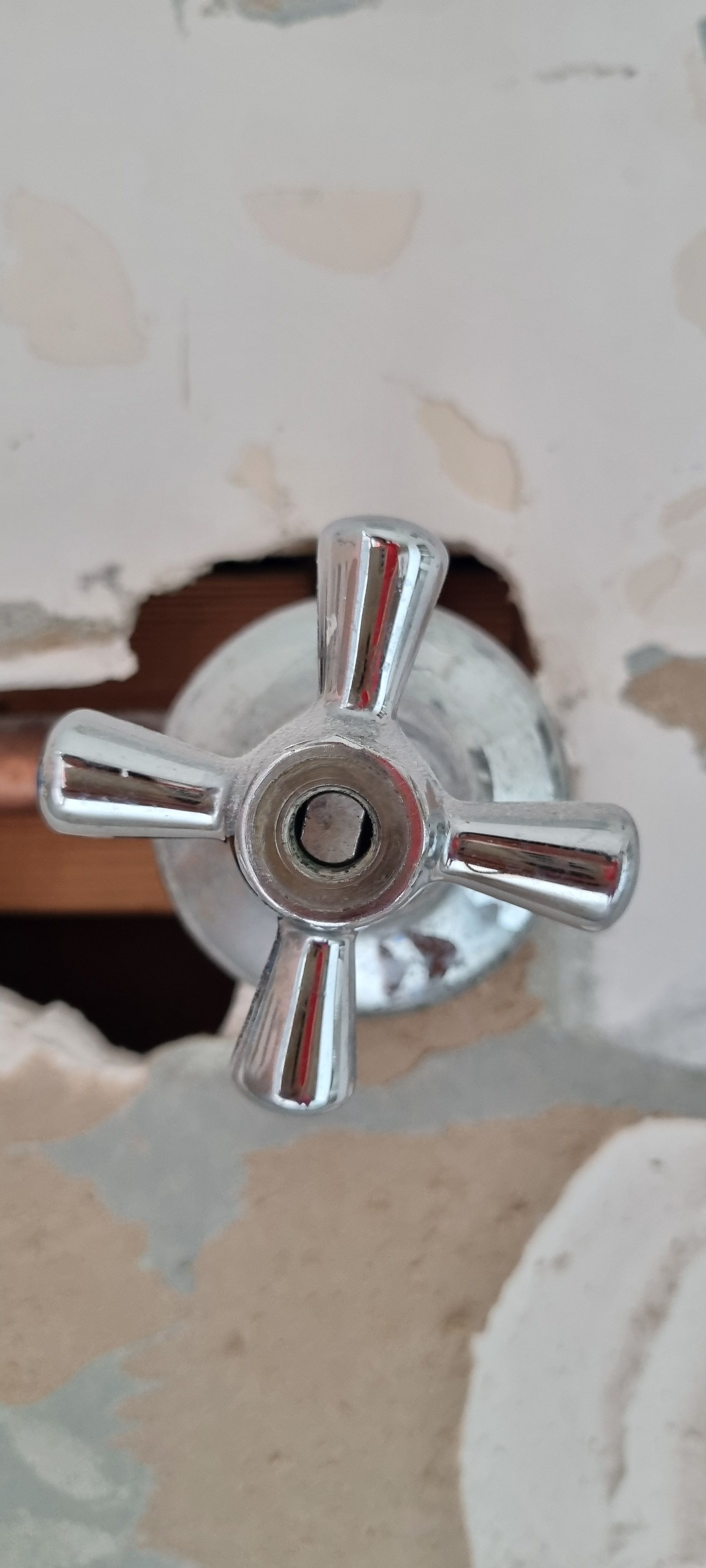 how to remove this tap handle ? | Bunnings Workshop community