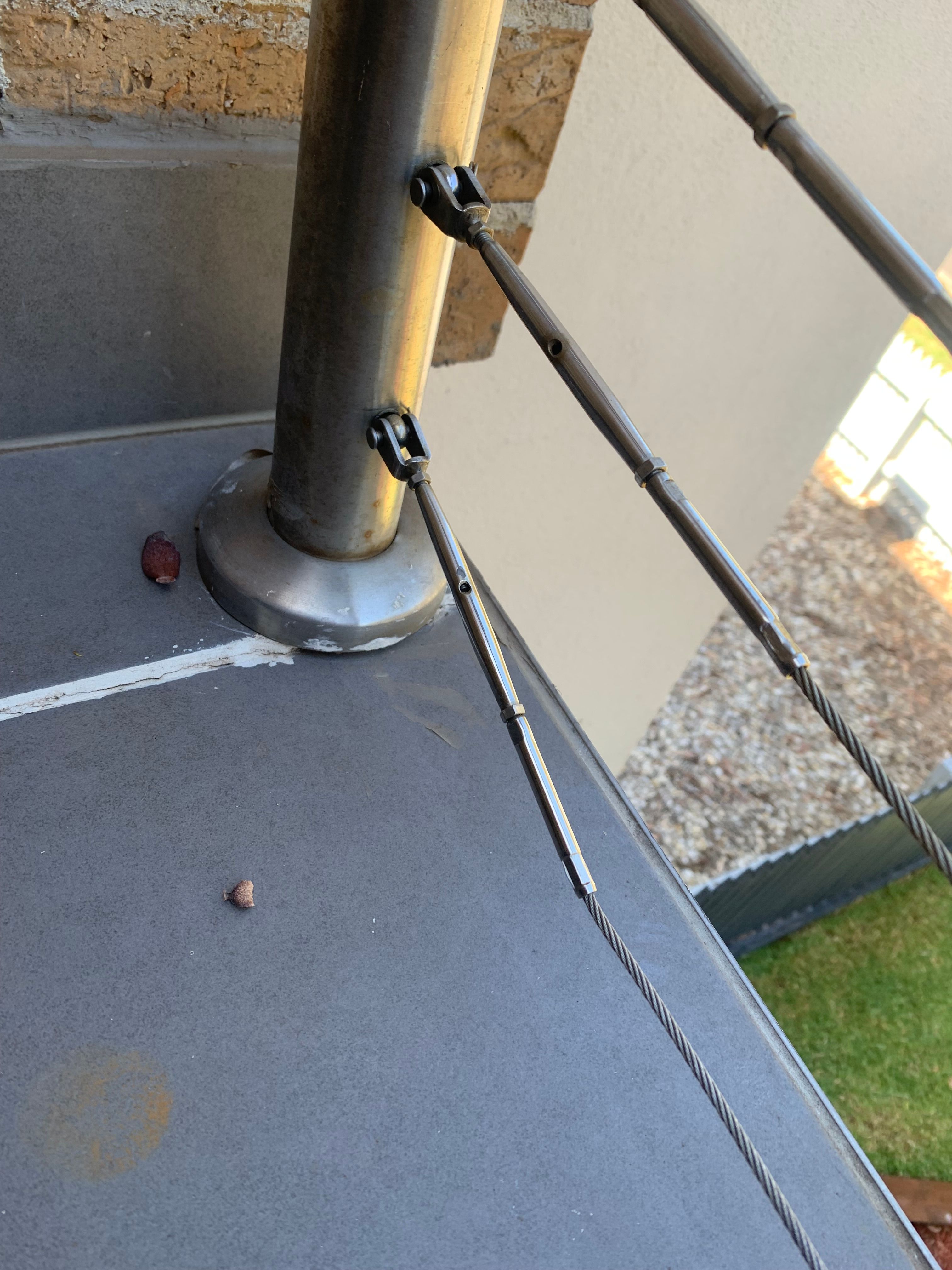 How to tighten loose wire railing cable? | Bunnings Workshop community