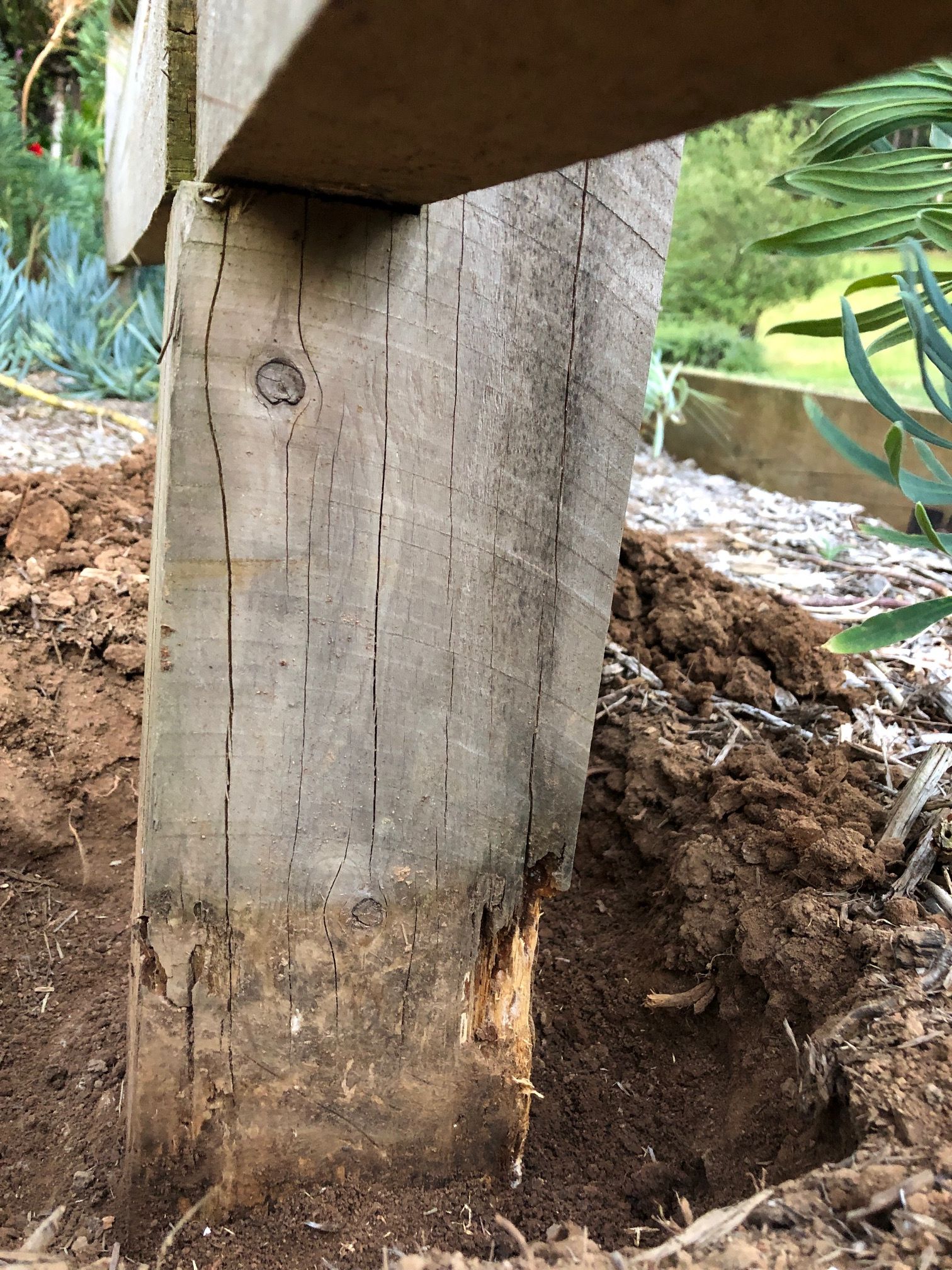 How to restore a rotted timber post? | Bunnings Workshop community