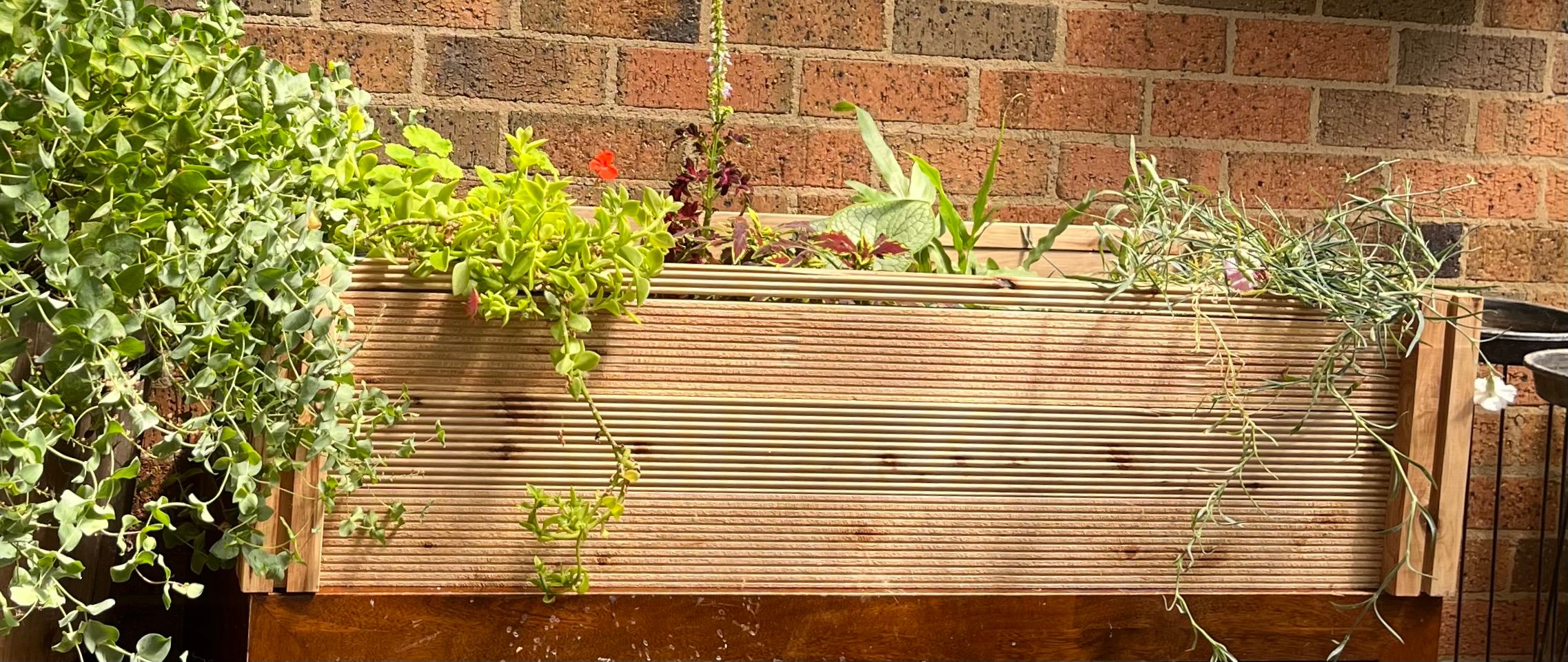 How to line a wooden planter? | Bunnings Workshop community