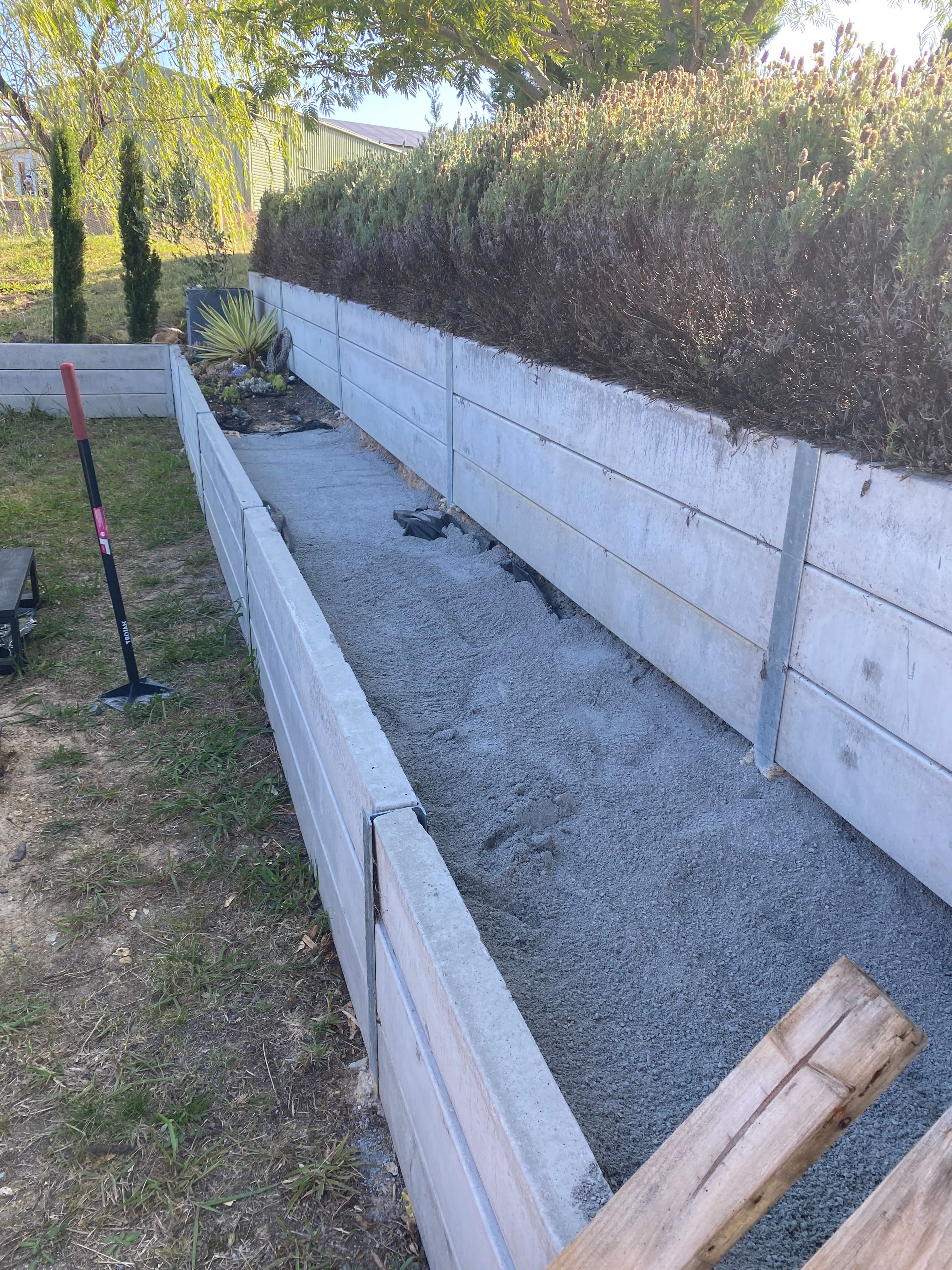 How to build outdoor seating on cement r... | Bunnings Workshop community