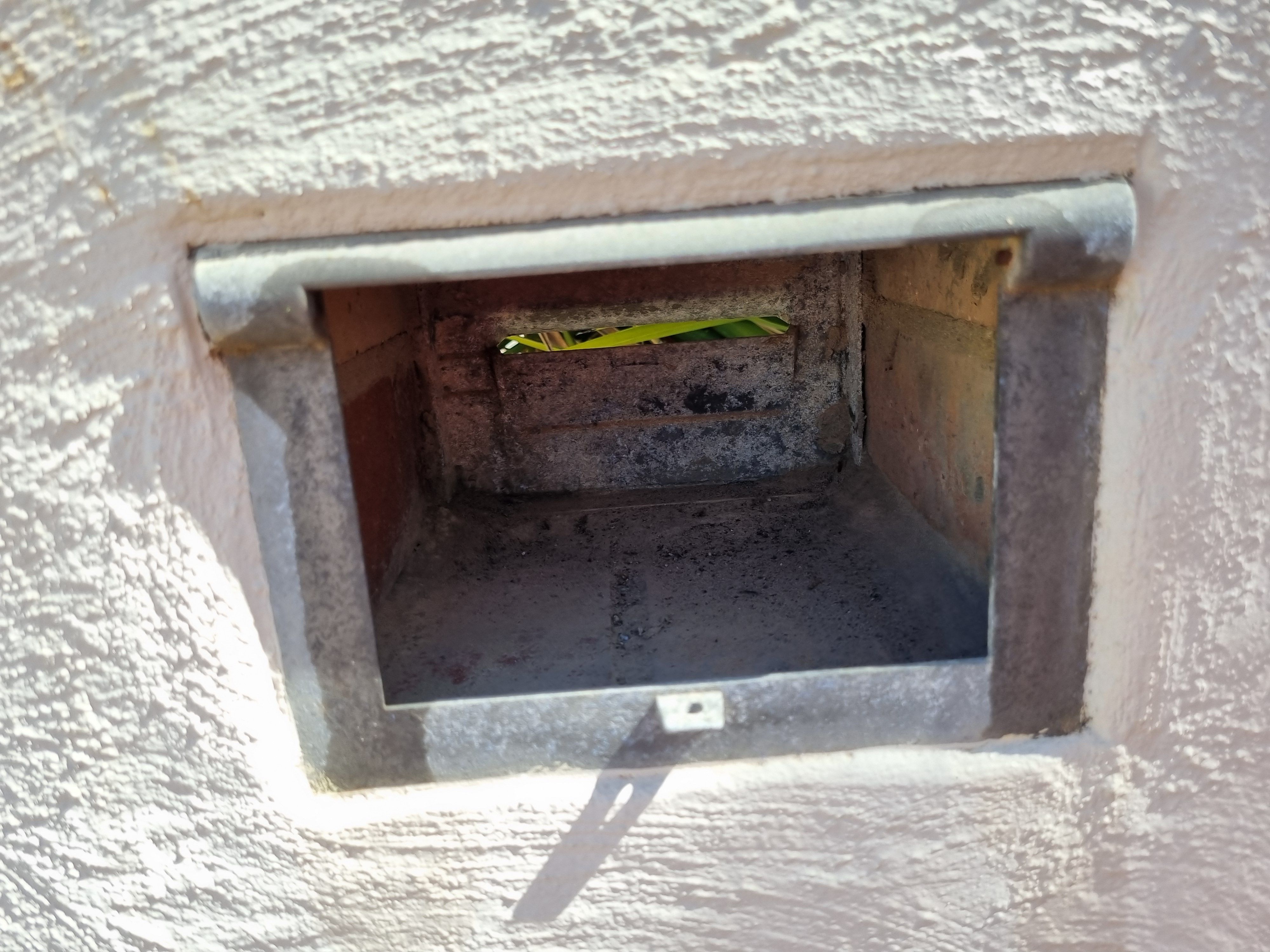 How to fix metal letter box flap? | Bunnings Workshop community