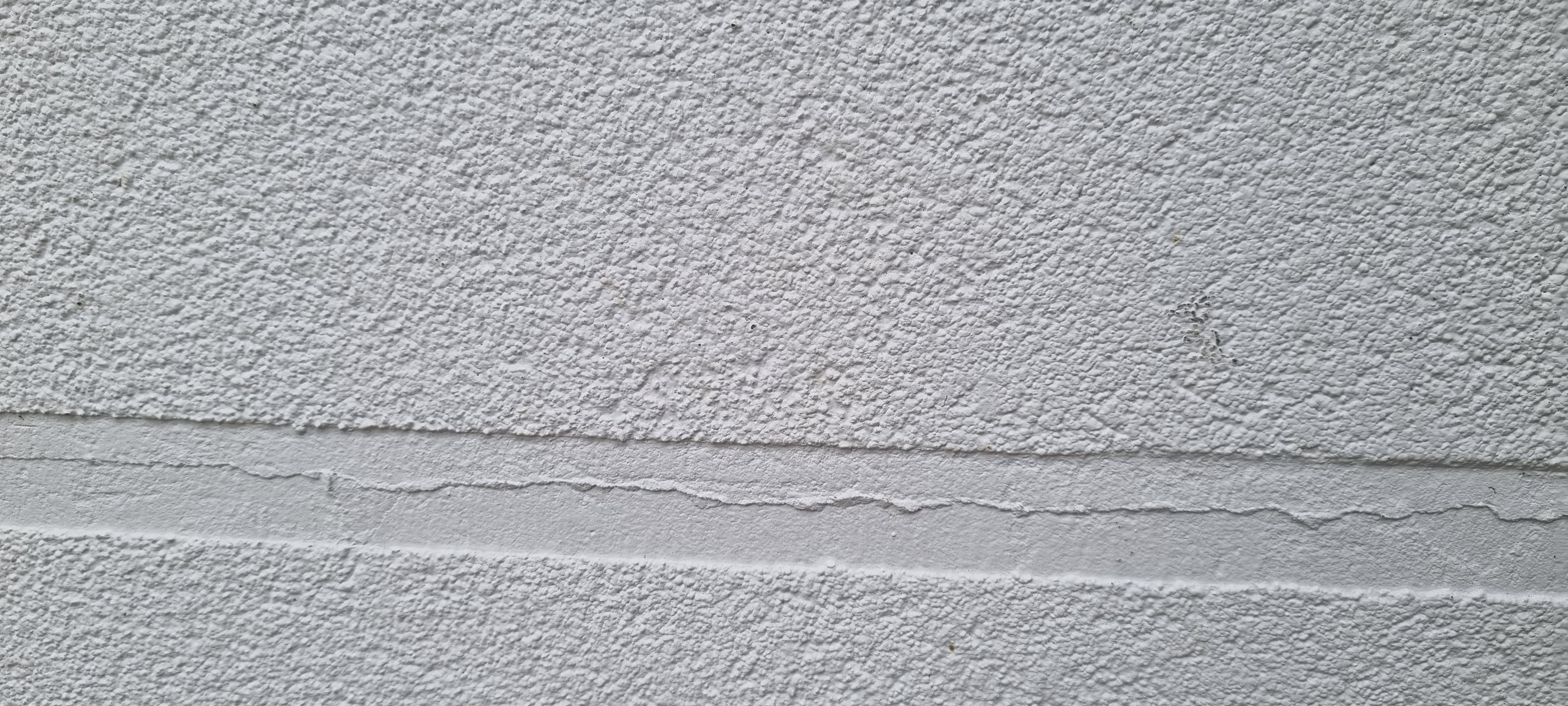 How to waterproof a crack in render alon... | Bunnings Workshop community