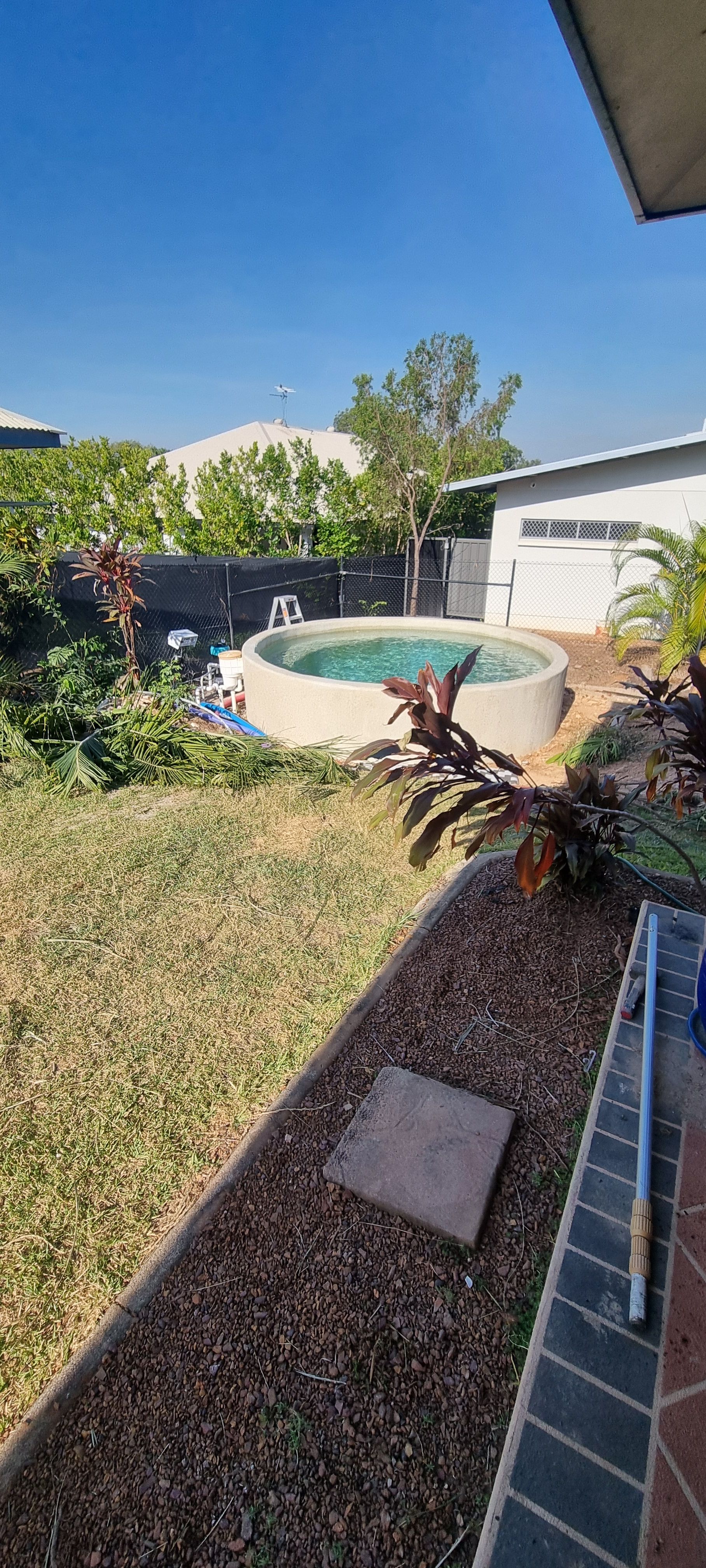 How to build a circular pool deck? | Bunnings Workshop community