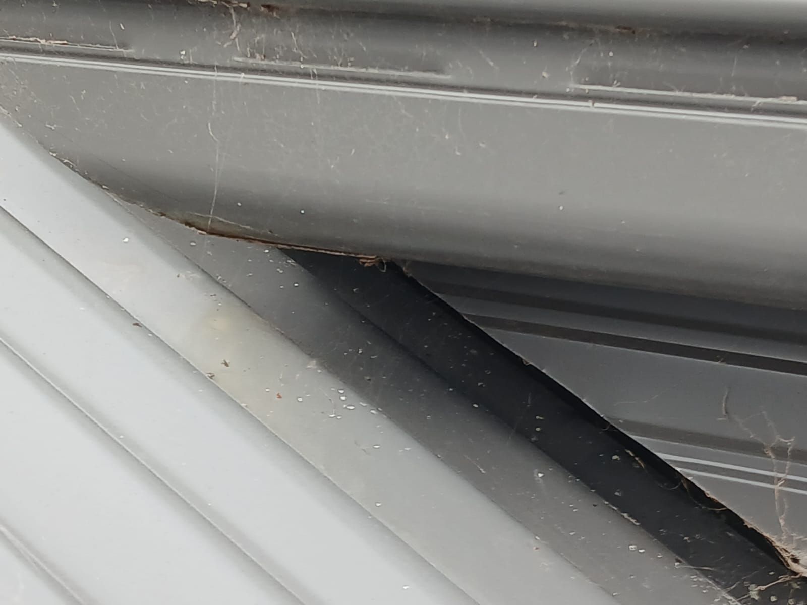 How to fix a gap in Colorbond roof? | Bunnings Workshop community