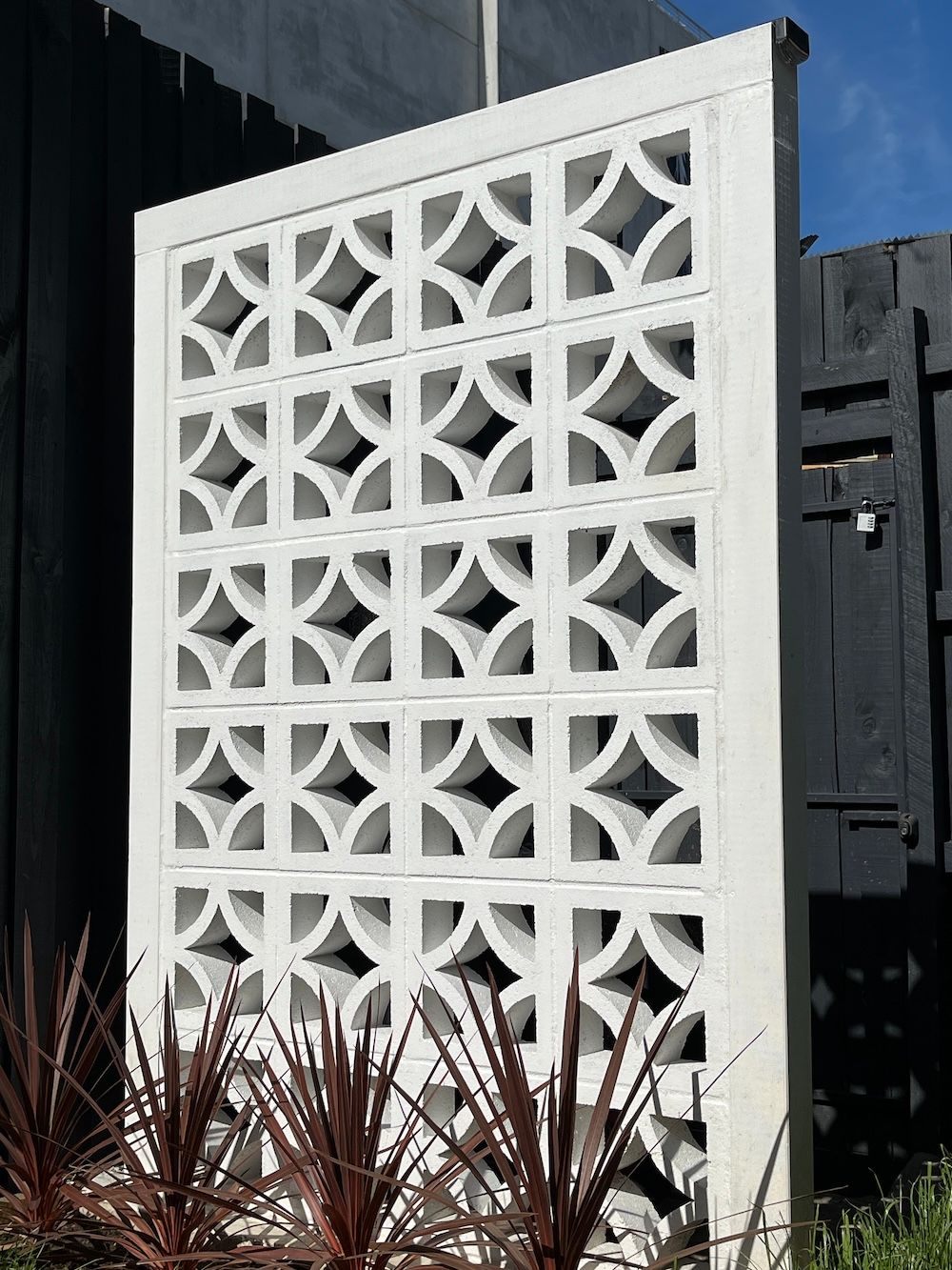 How to build a Breeze block wall? | Bunnings Workshop community