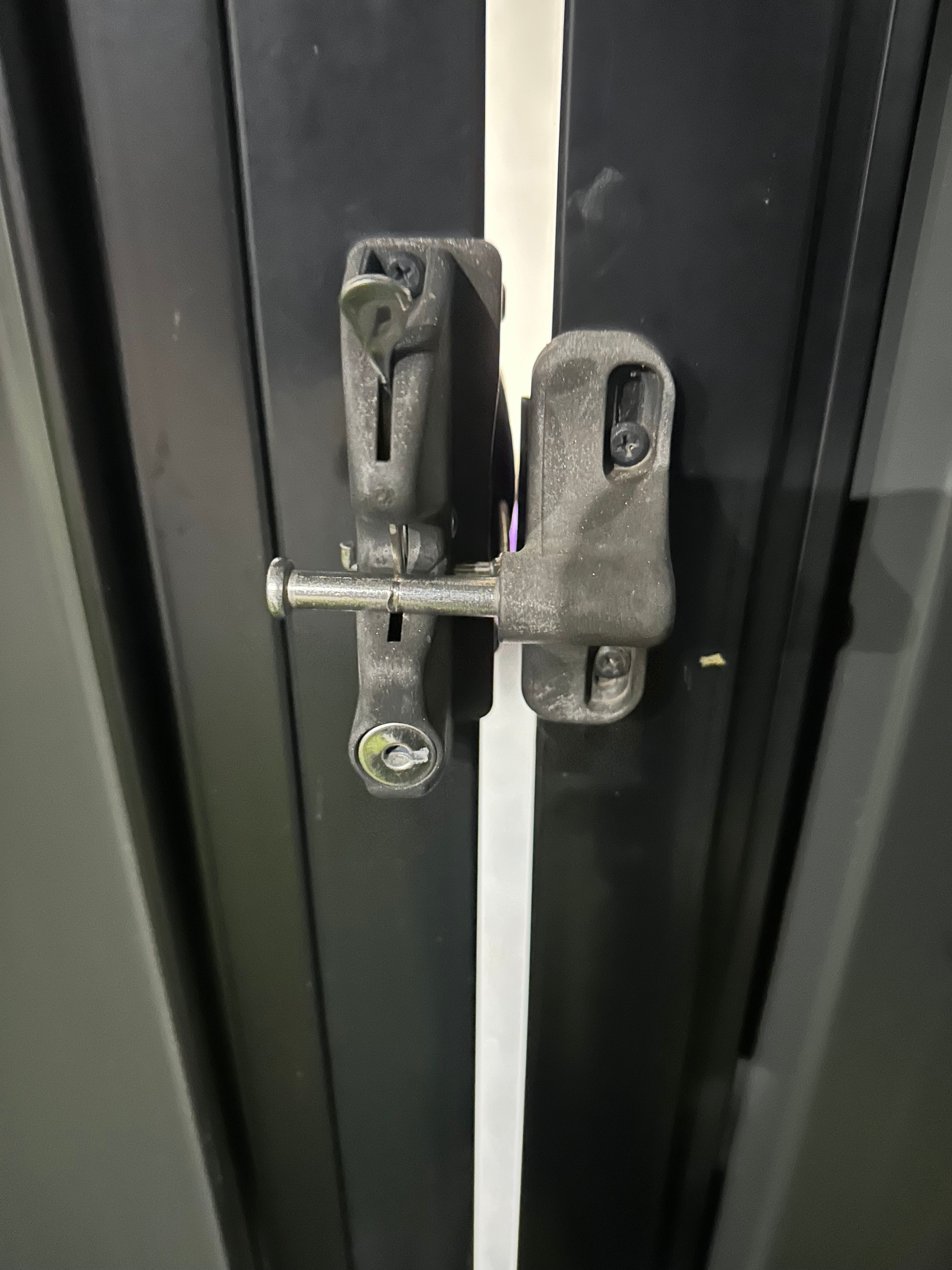 How to fix a gate latch? | Bunnings Workshop community