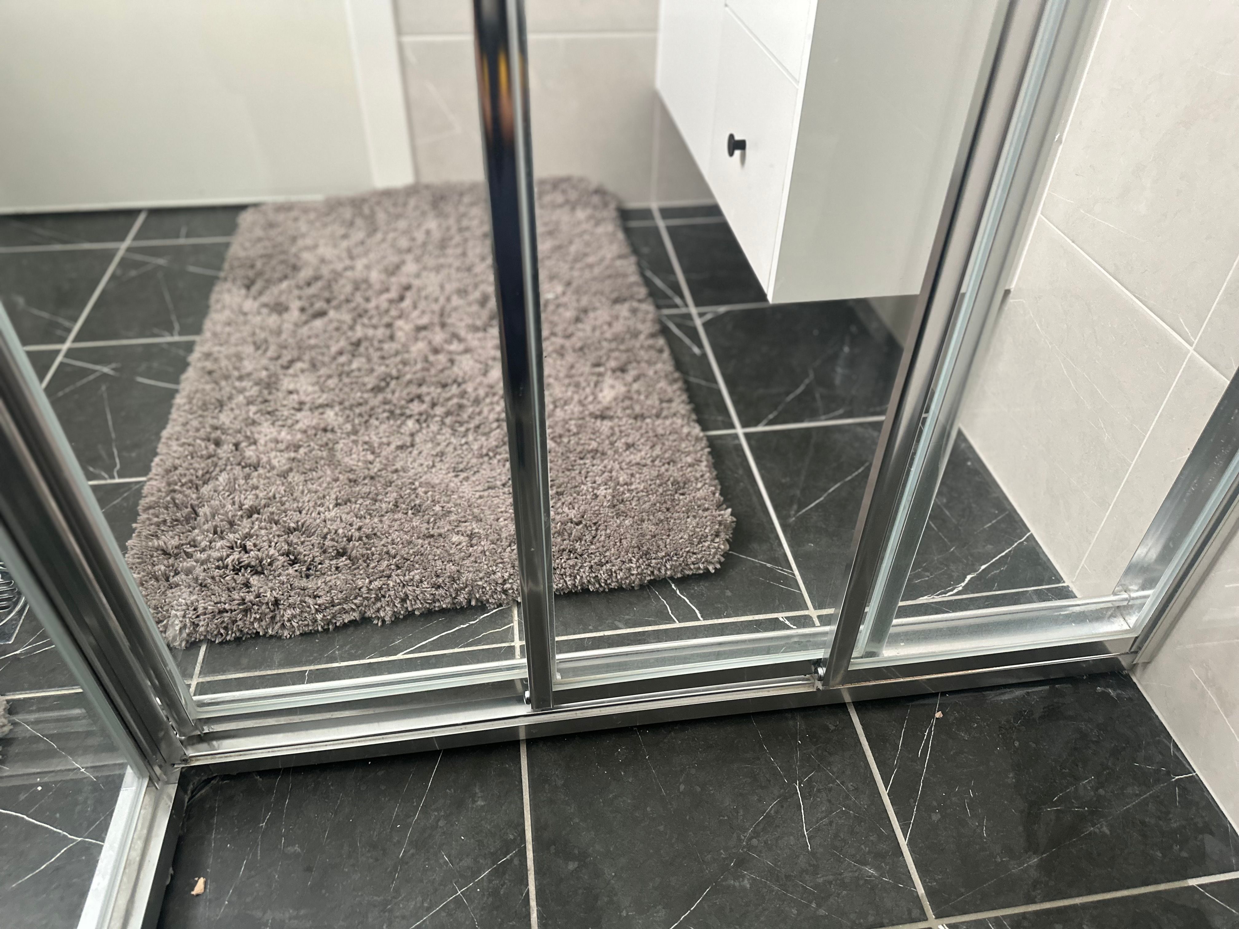 How to replace shower screen? | Bunnings Workshop community