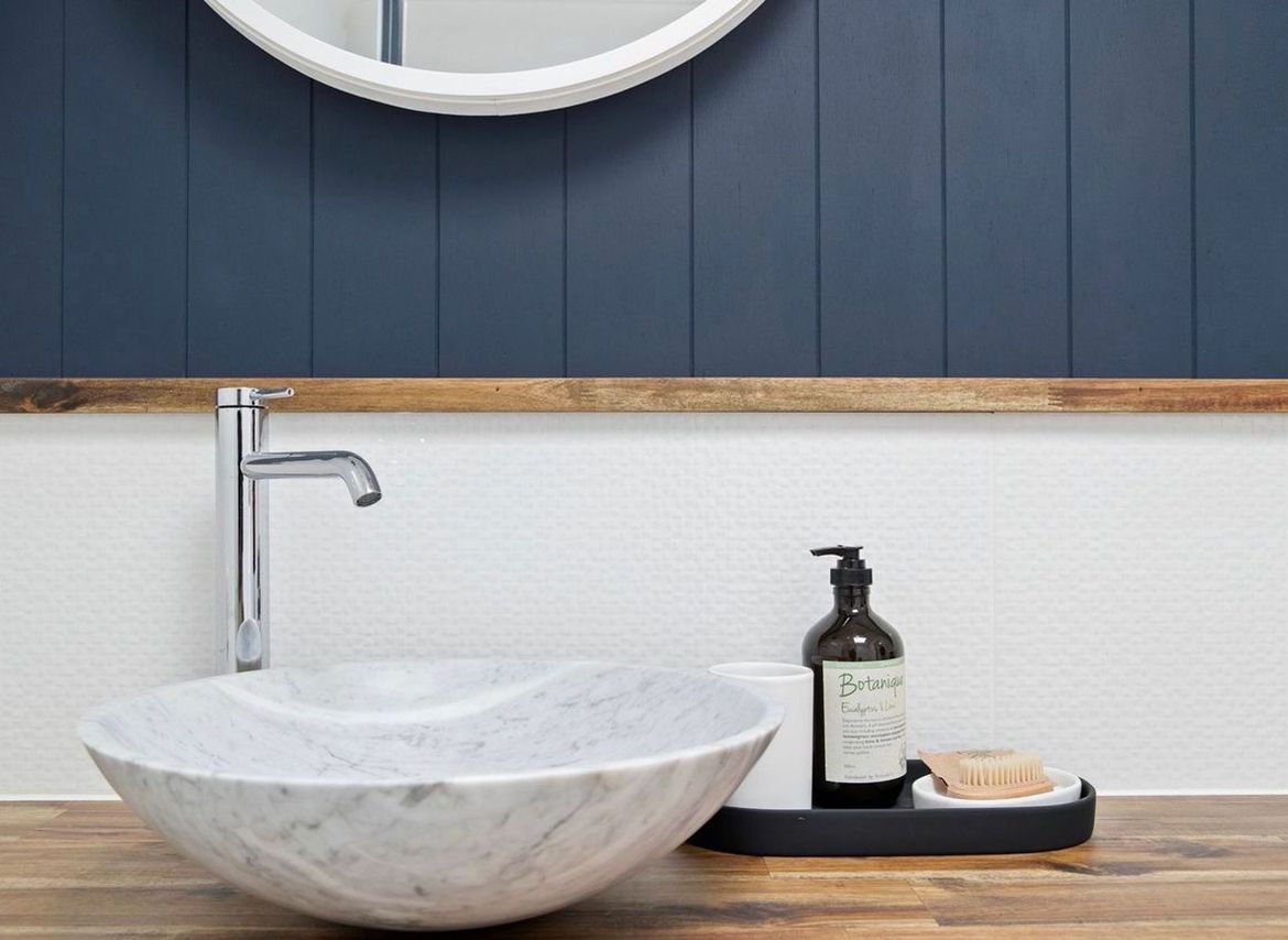 10 budget bathroom makeovers | Bunnings Workshop community