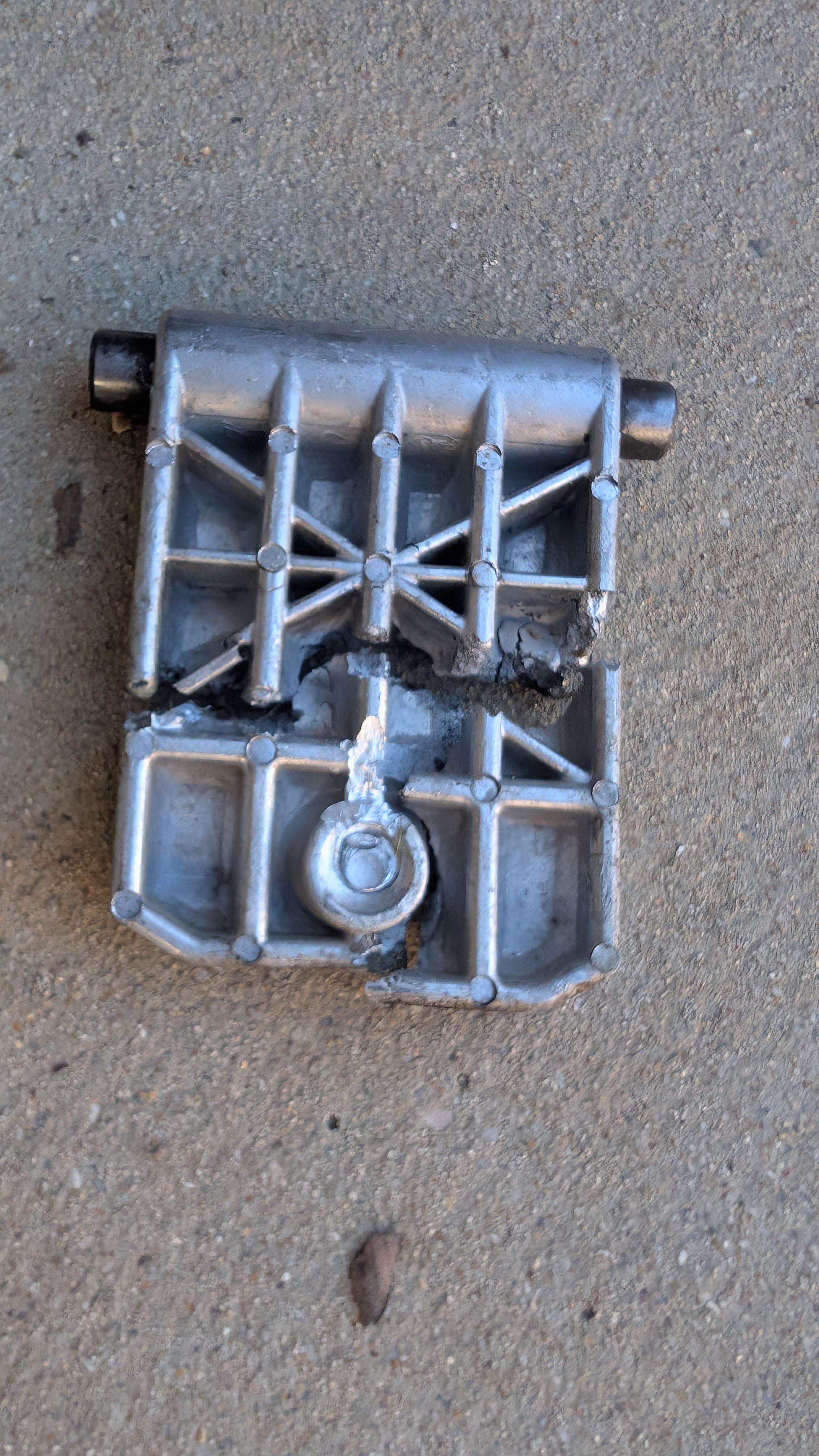 How to fix RYOBI RSH2455 shredder? | Bunnings Workshop community