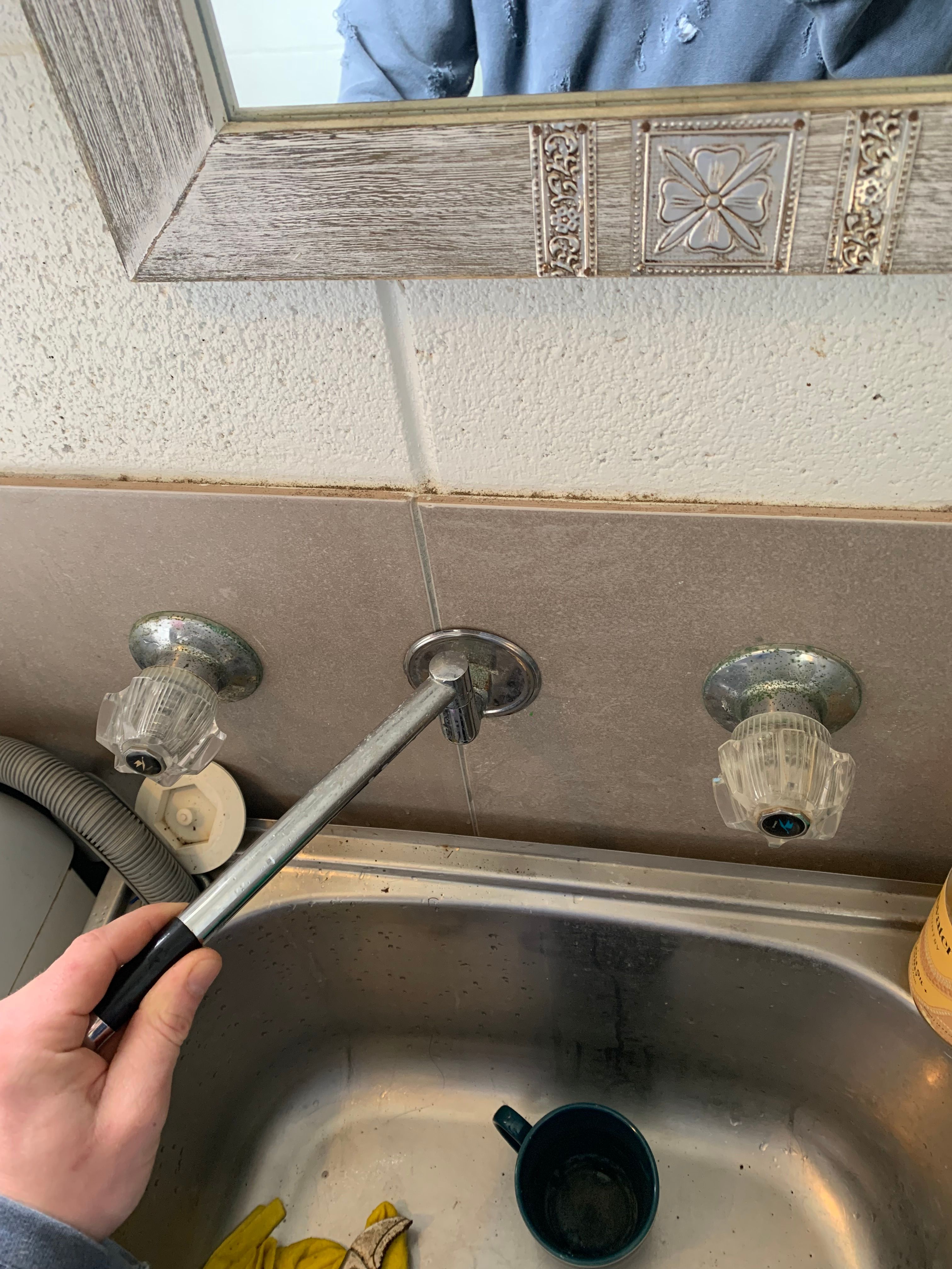 How to replace broken basin spout? | Bunnings Workshop community