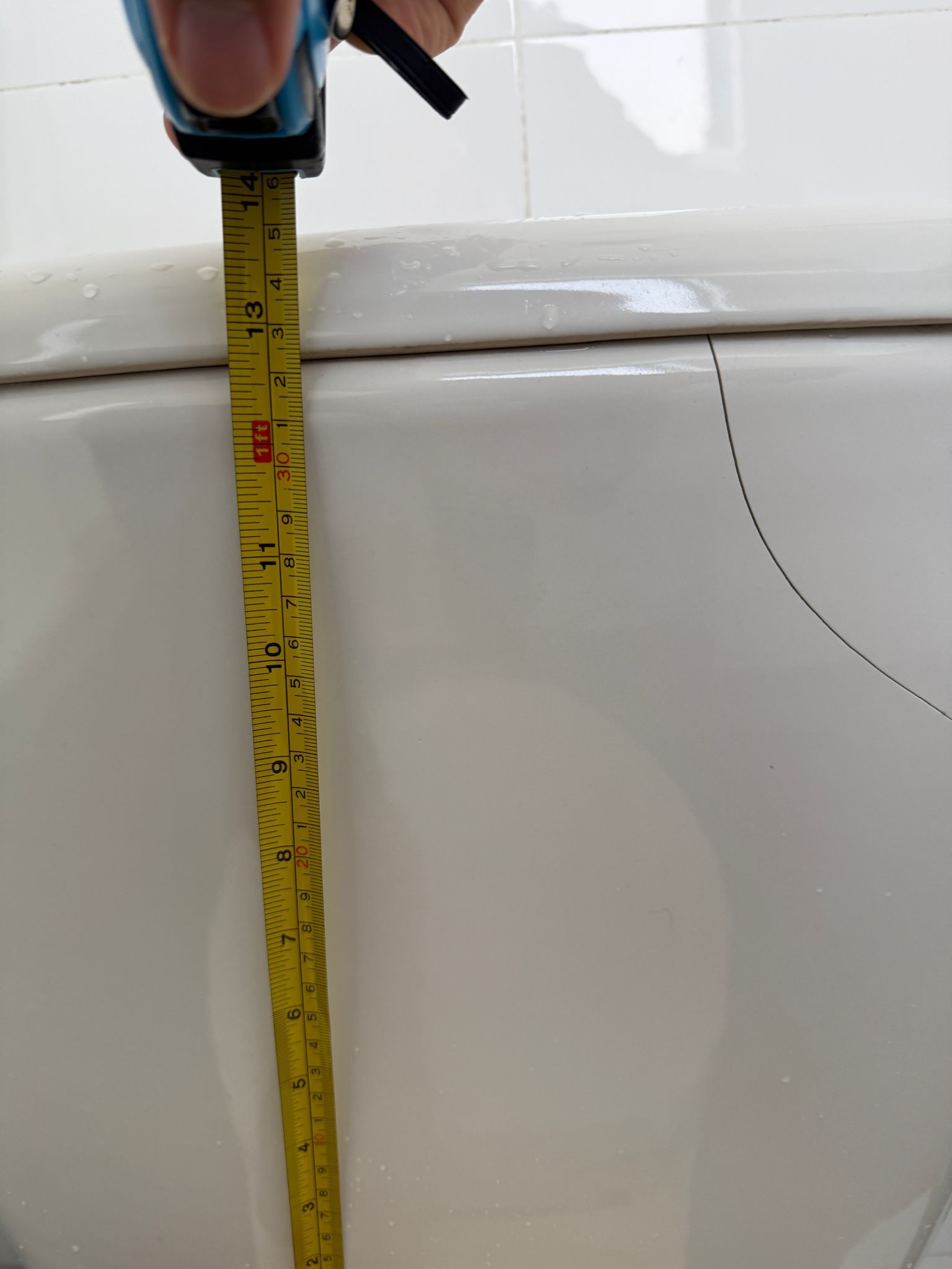 How to replace cracked toilet cistern? | Bunnings Workshop community