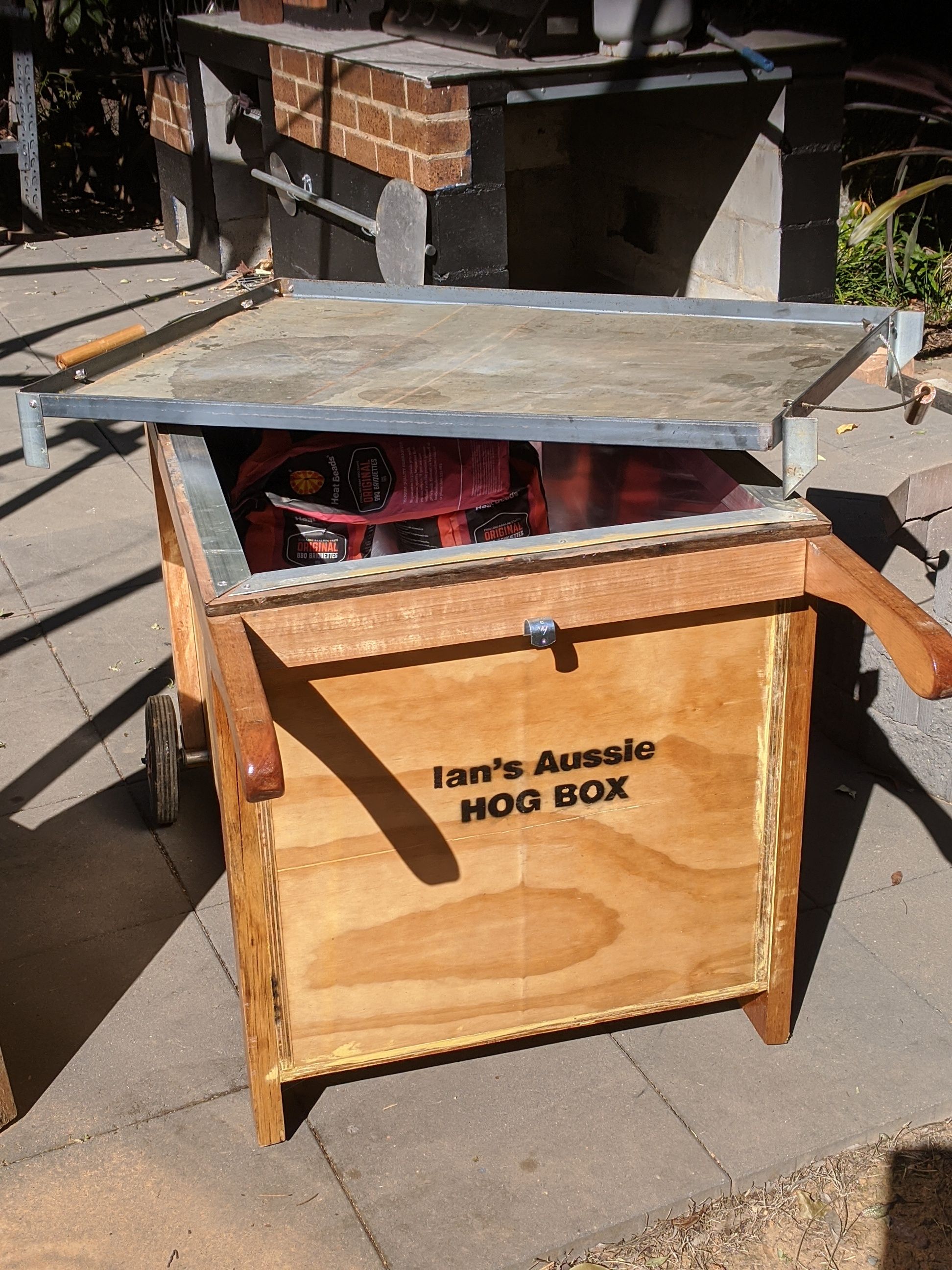Hog box for cooking like a large camp ov... | Bunnings Workshop community