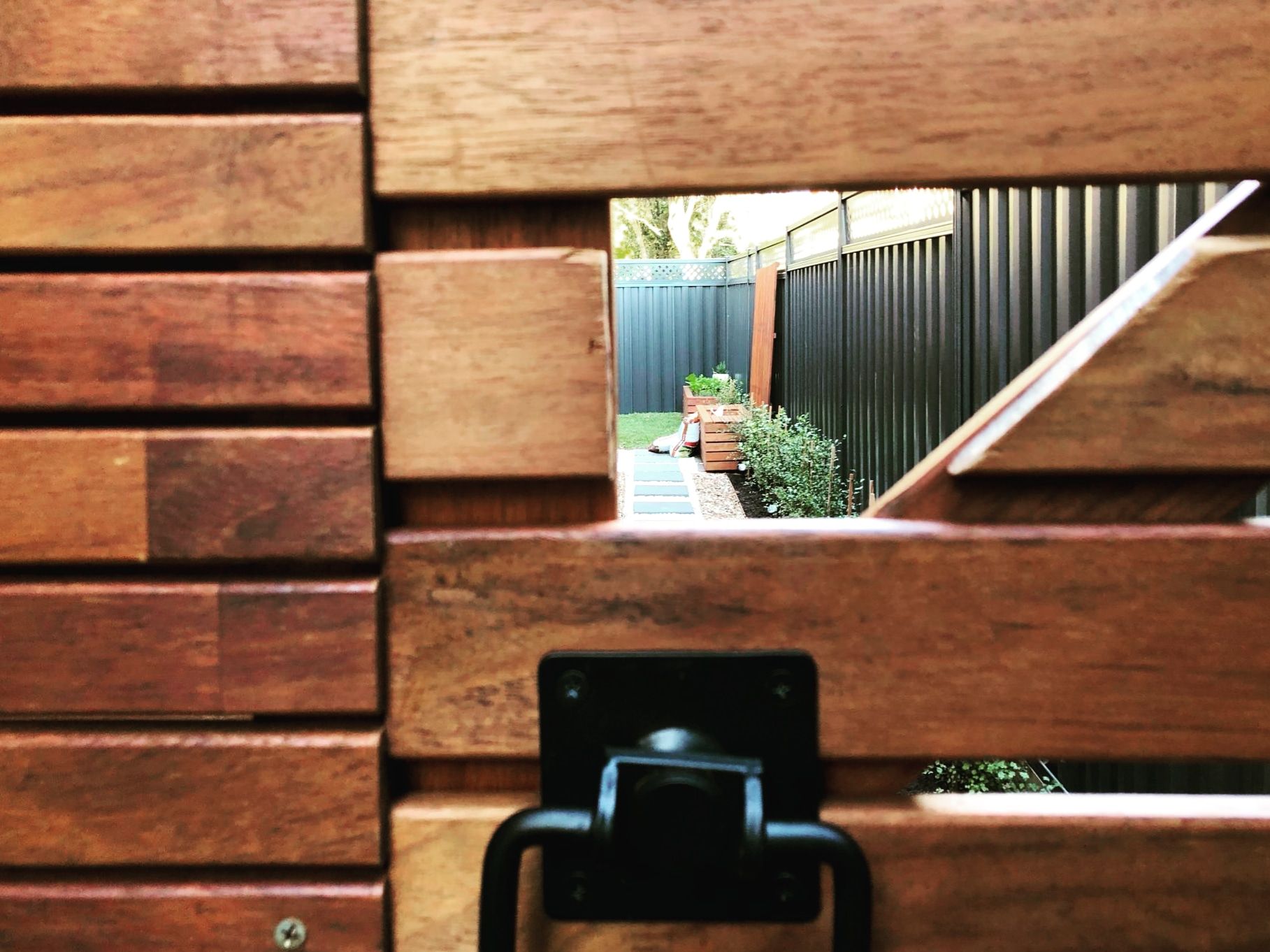 Side yard - Landscaping project | Bunnings Workshop community