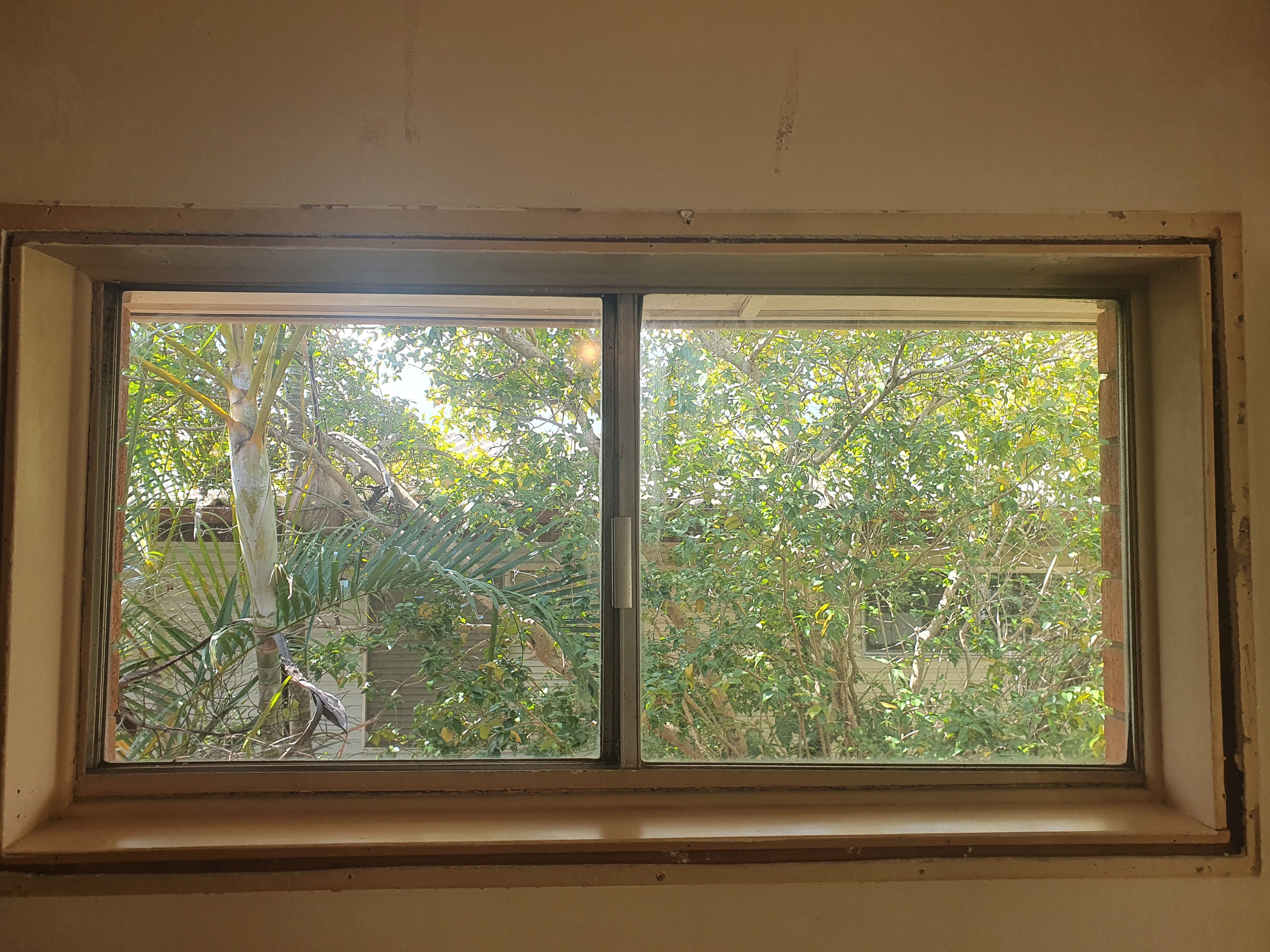 Painting aluminimum windows - 70s house | Bunnings Workshop community