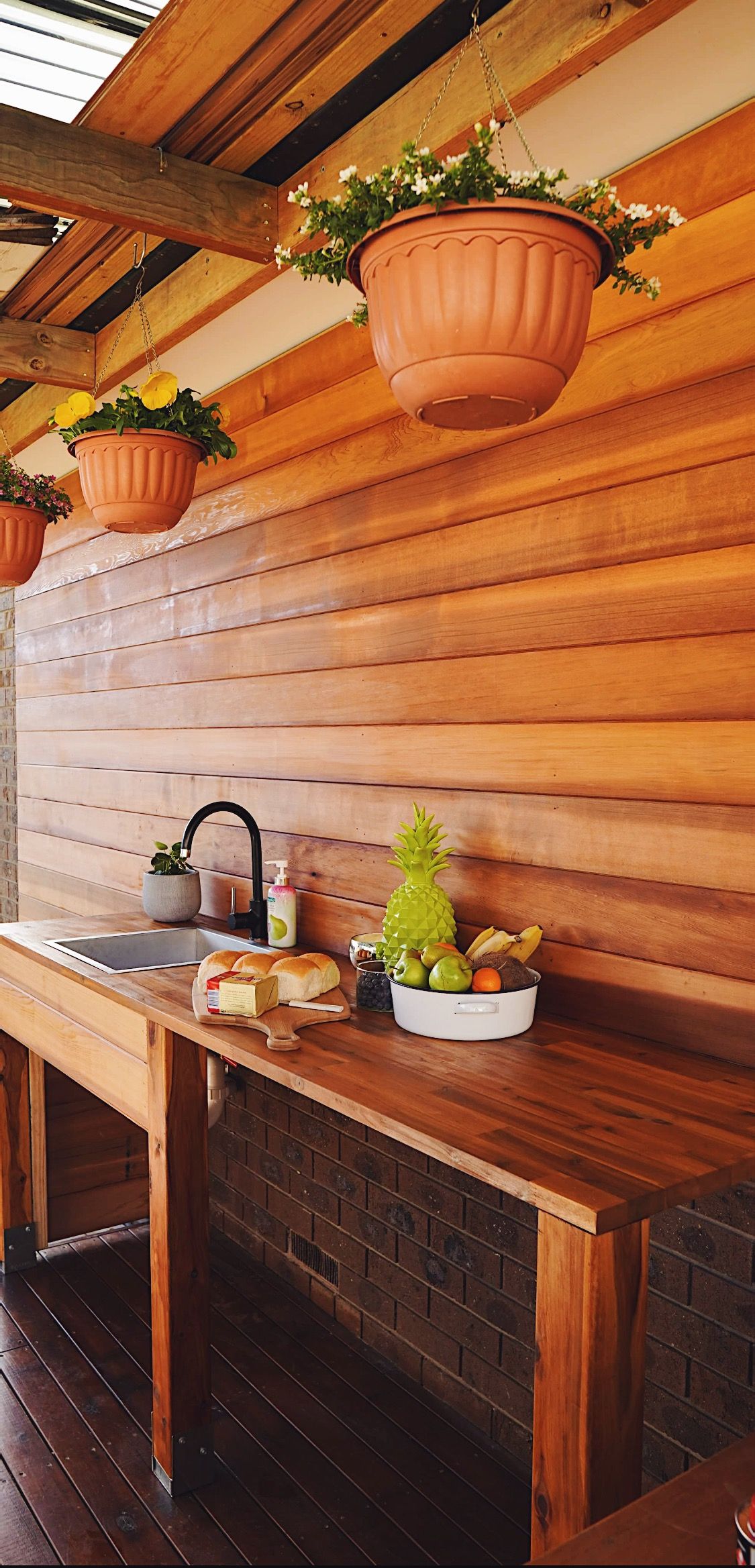 Outdoor kitchen with sink and cladding | Bunnings Workshop community