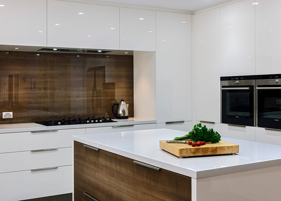 Timber behind glass splashback - looks a... | Bunnings Workshop community
