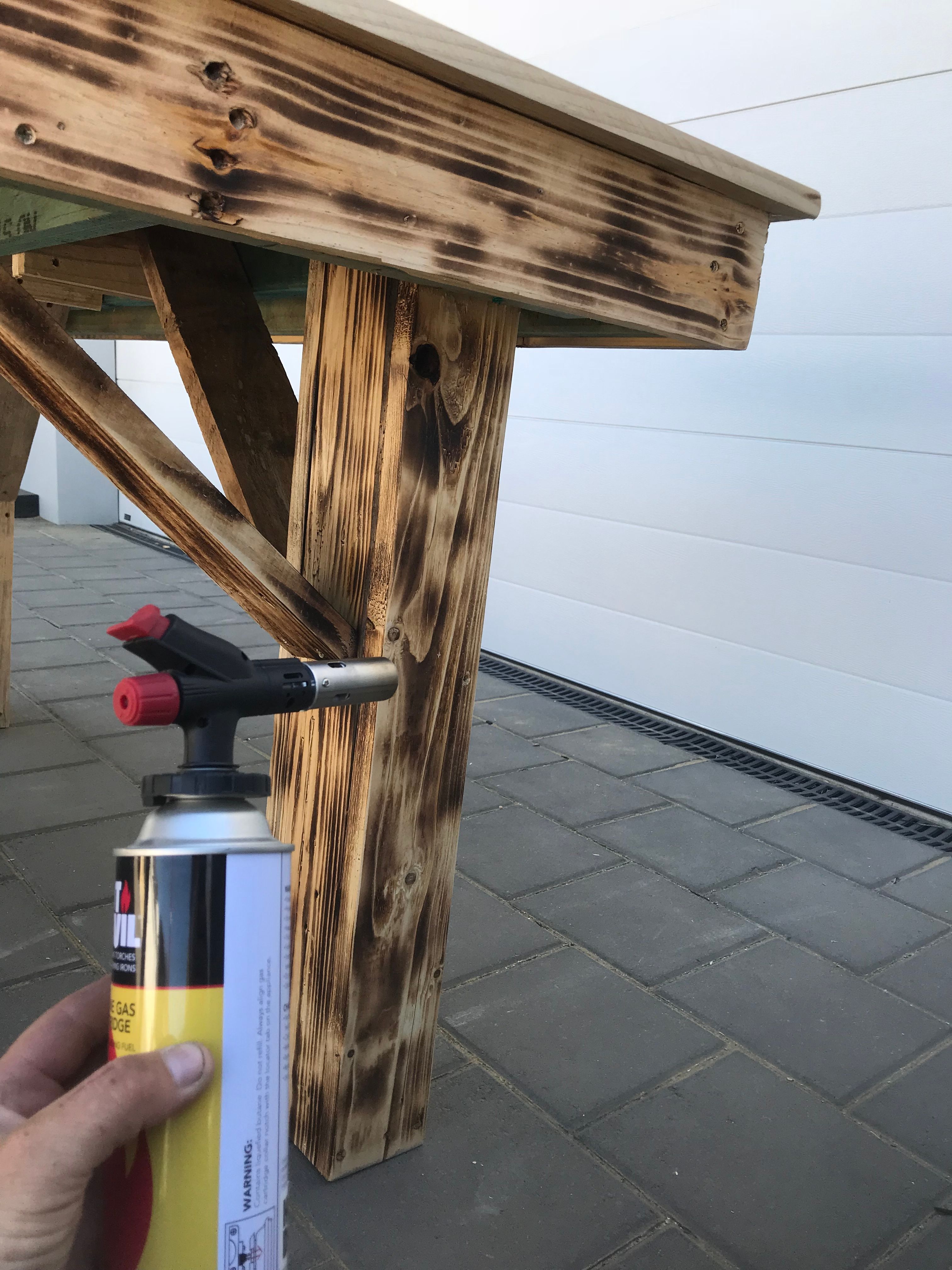 Pallet timber outdoor table with burn ef... | Bunnings Workshop community
