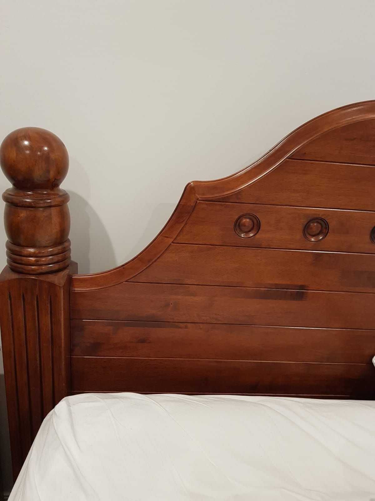 How to restore this dressing table? | Bunnings Workshop community