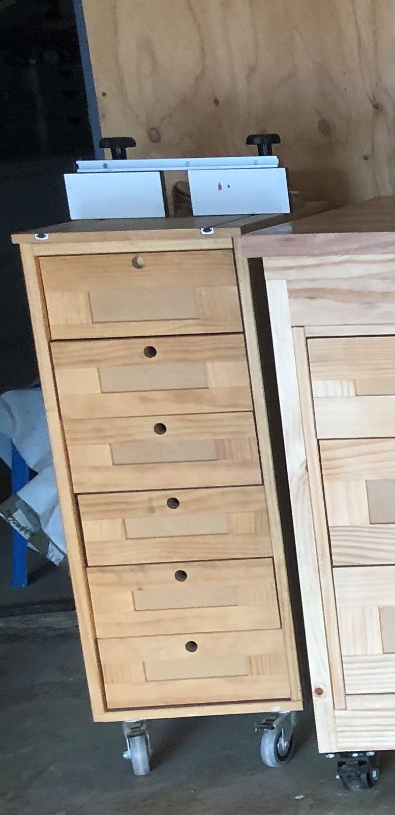 Dual trimmers fitted to small router cup... | Bunnings Workshop community