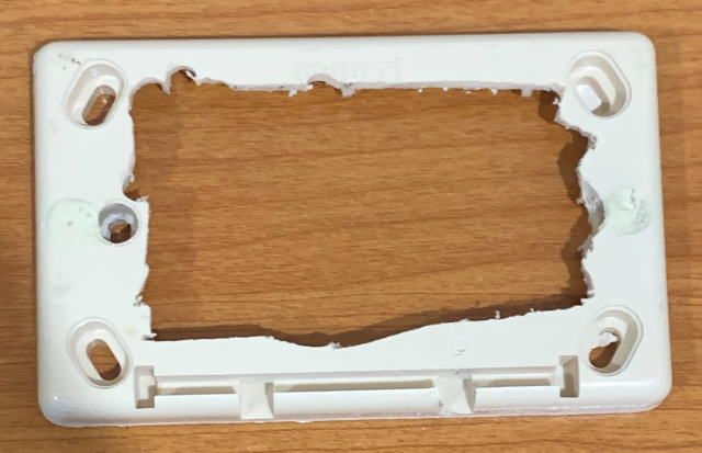 How to attach to a metal plate with hole... | Bunnings Workshop community