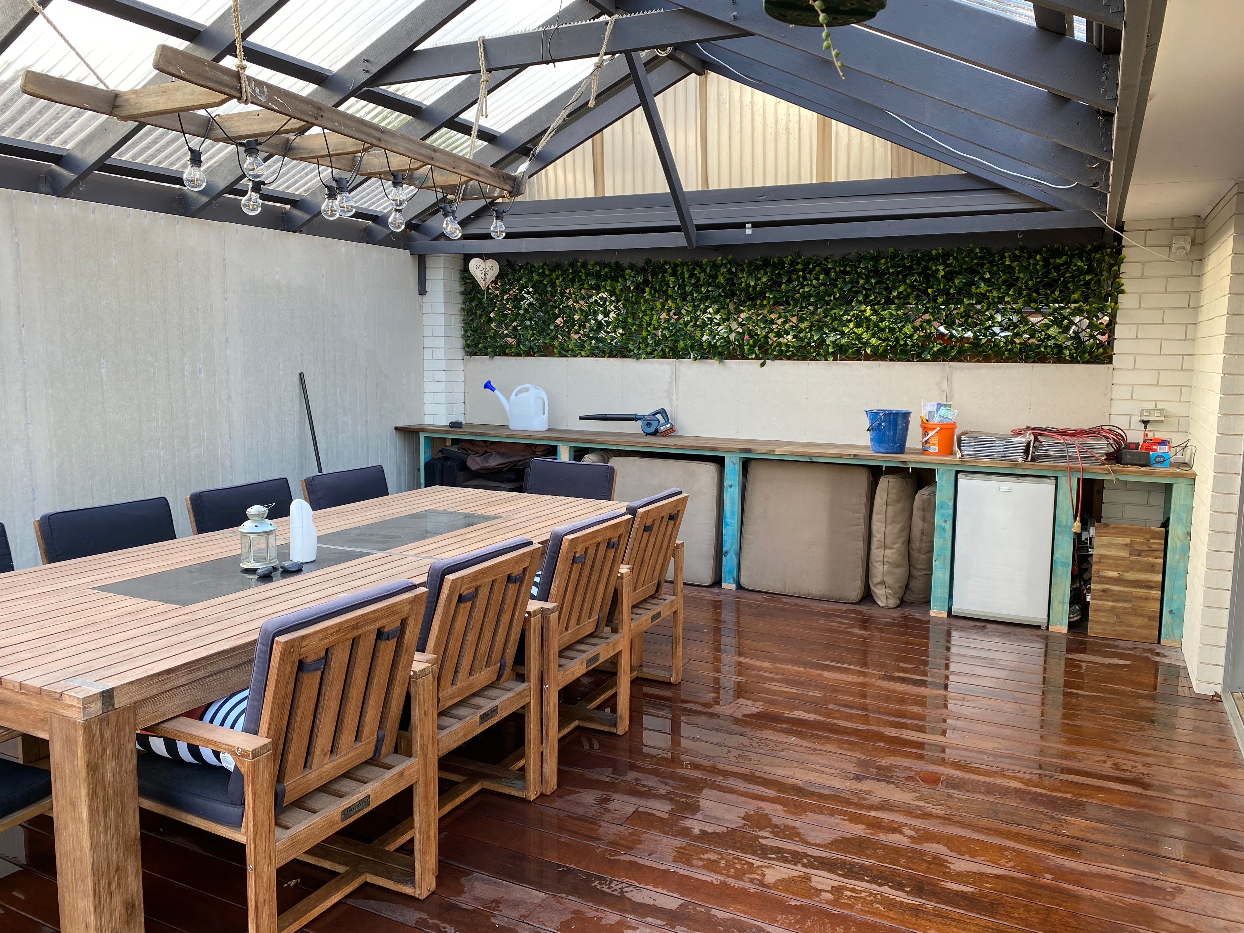 Outdoor entertaining area servery | Bunnings Workshop community