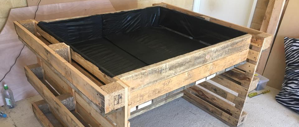 Accessible raised planter box using pall... | Bunnings Workshop community