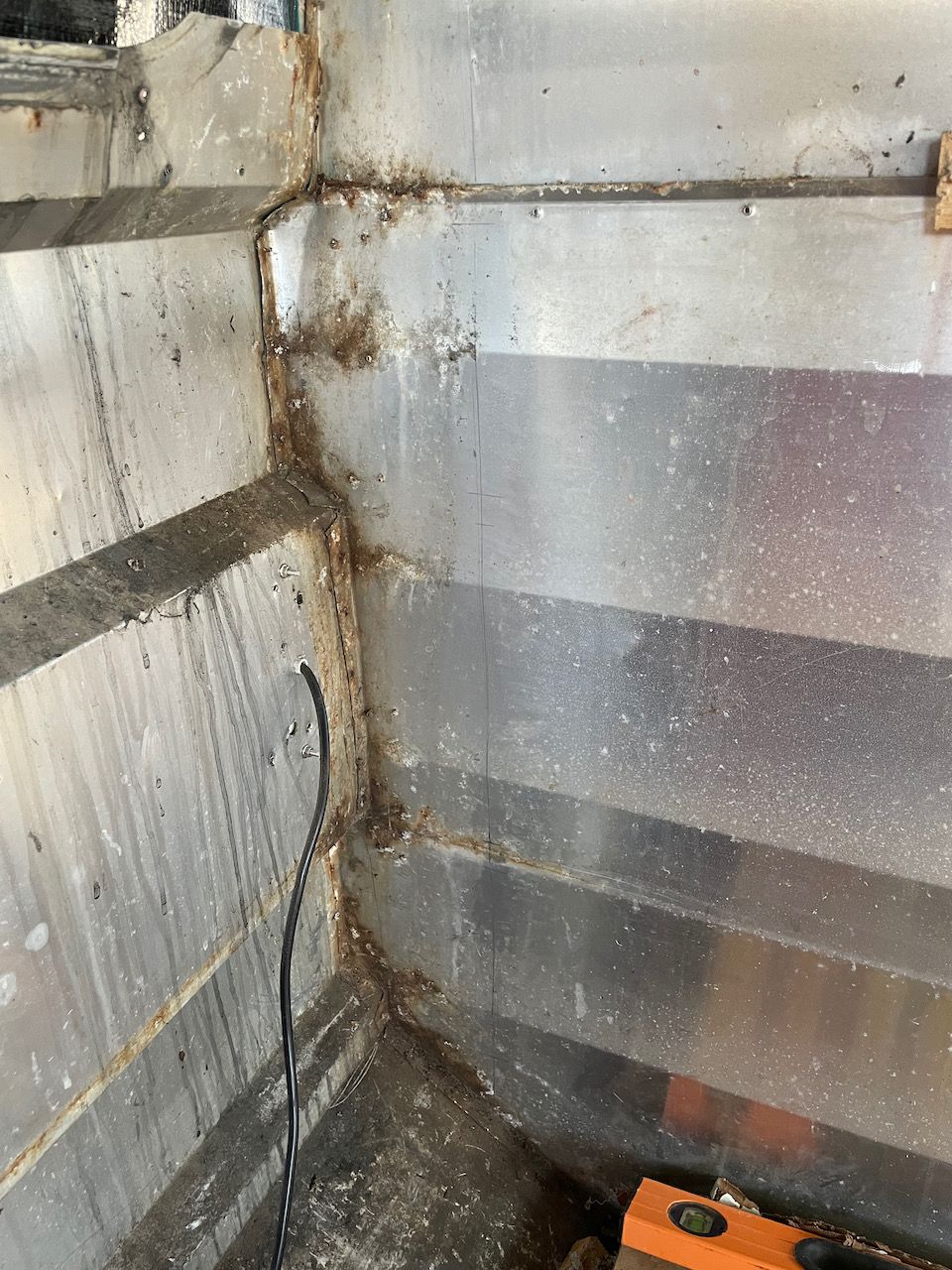 1976 Anglo Imp caravan repairs | Bunnings Workshop community