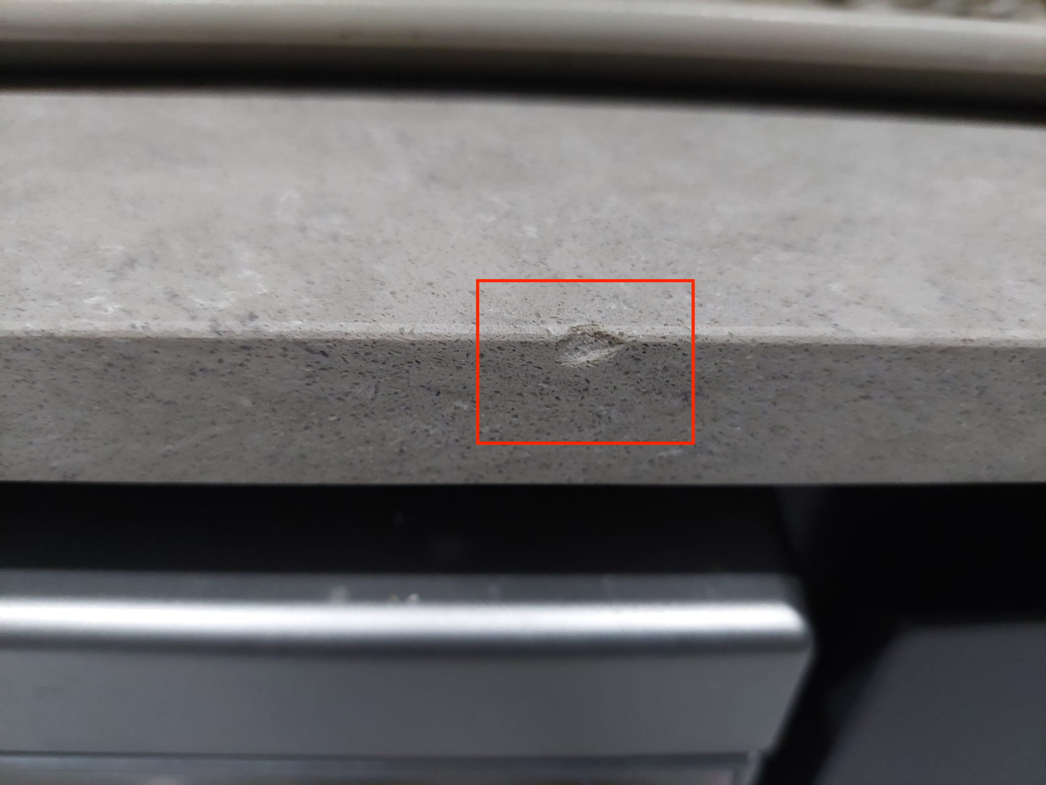 How to repair a Caesarstone chip on a be... | Bunnings Workshop community