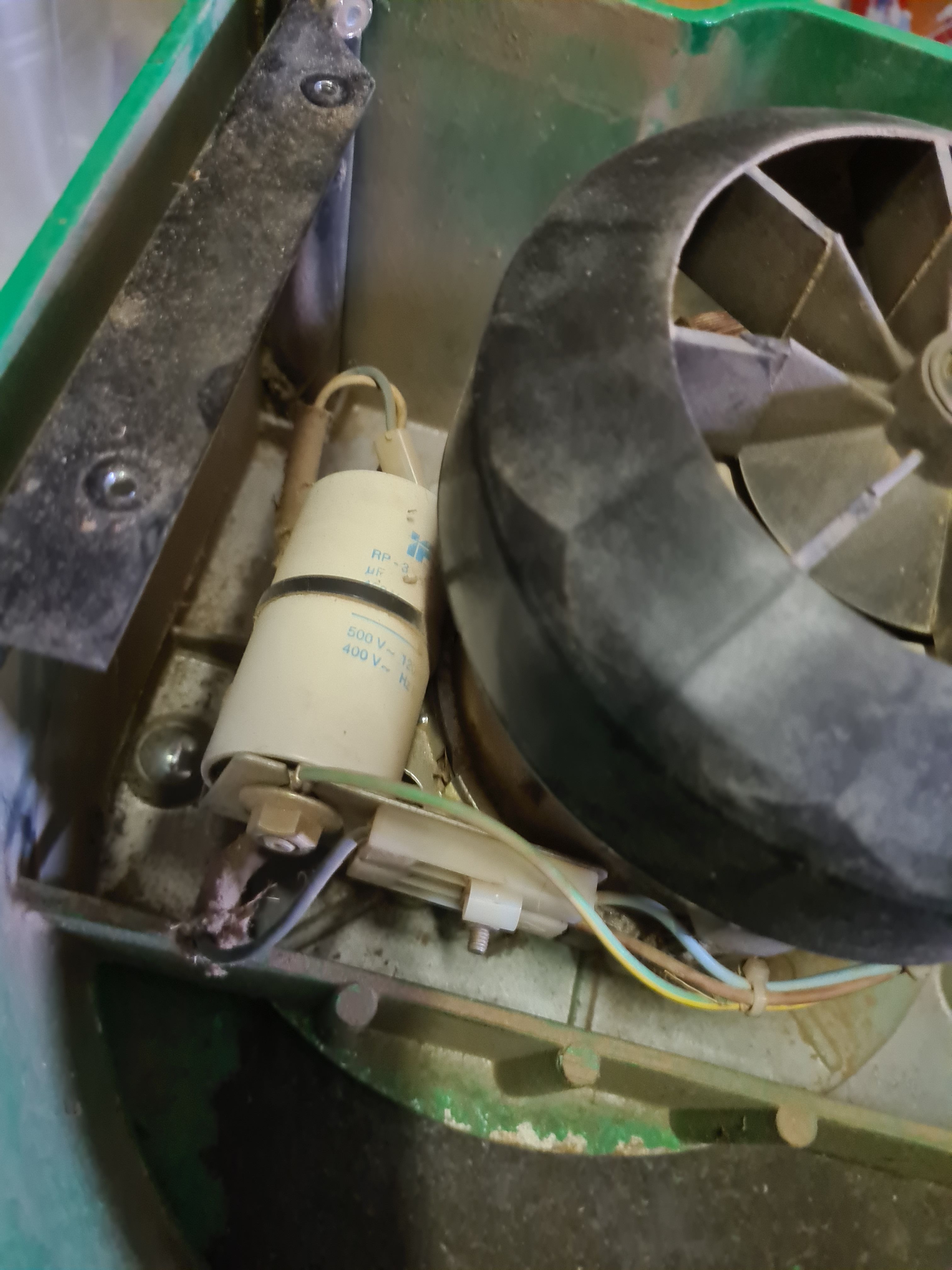 How to fix a Rover Muncher 97361 with au... | Bunnings Workshop community