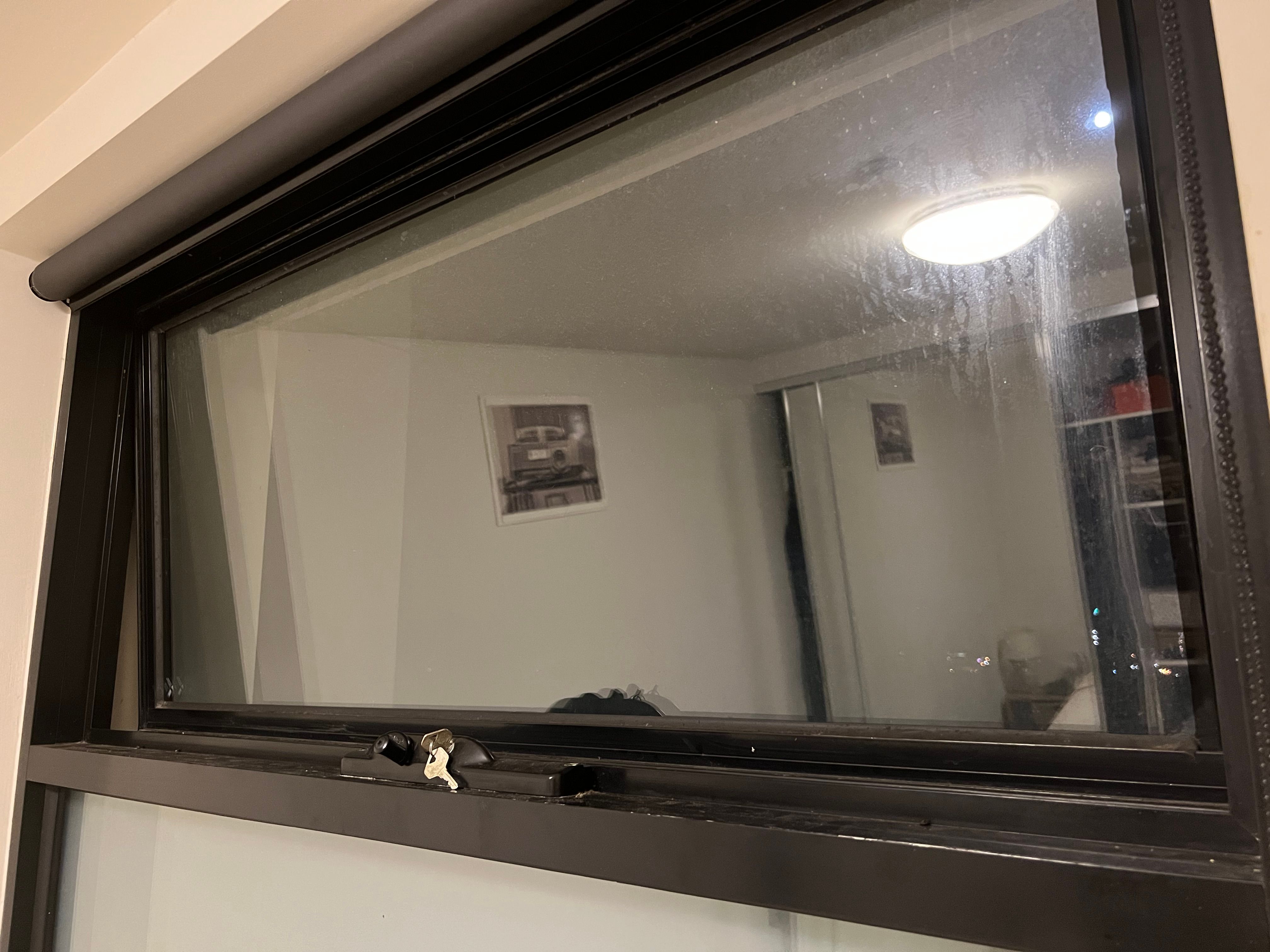 How to put a fly screen on a awning wind... | Bunnings Workshop community