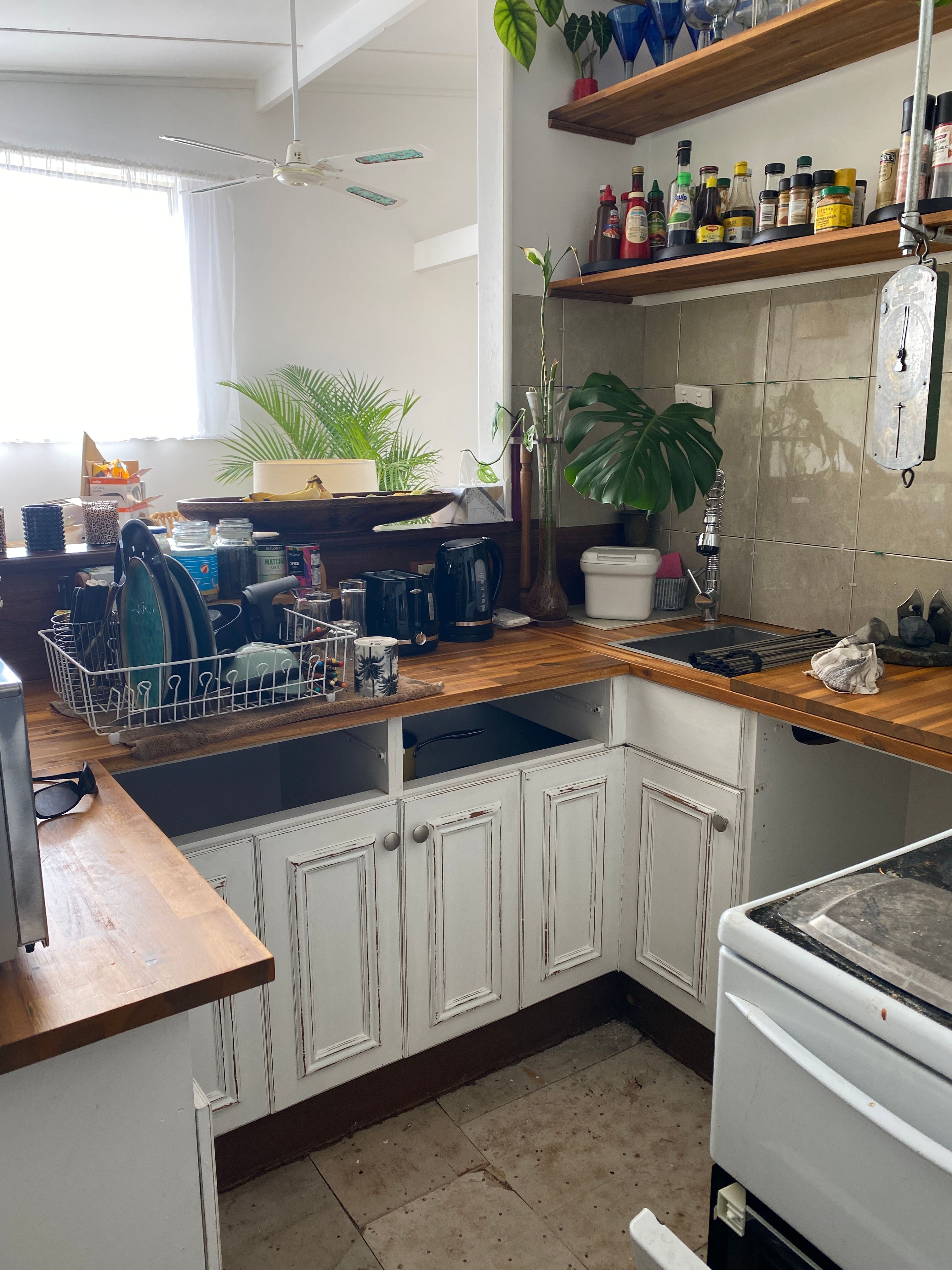 Budget kitchen reno with Acacia benchtop... | Bunnings Workshop community