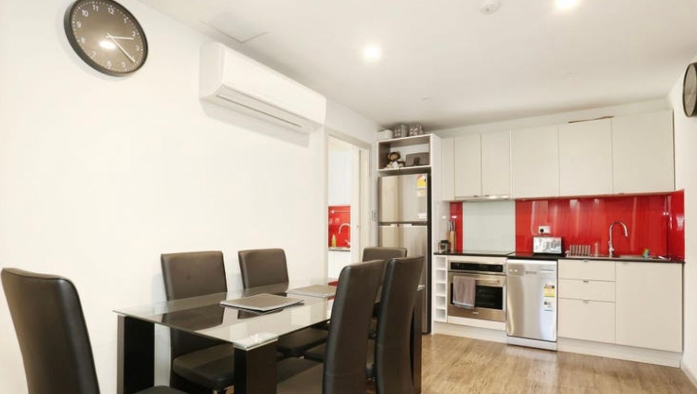 Amazing bachelor pad inside huge garage | Bunnings Workshop community