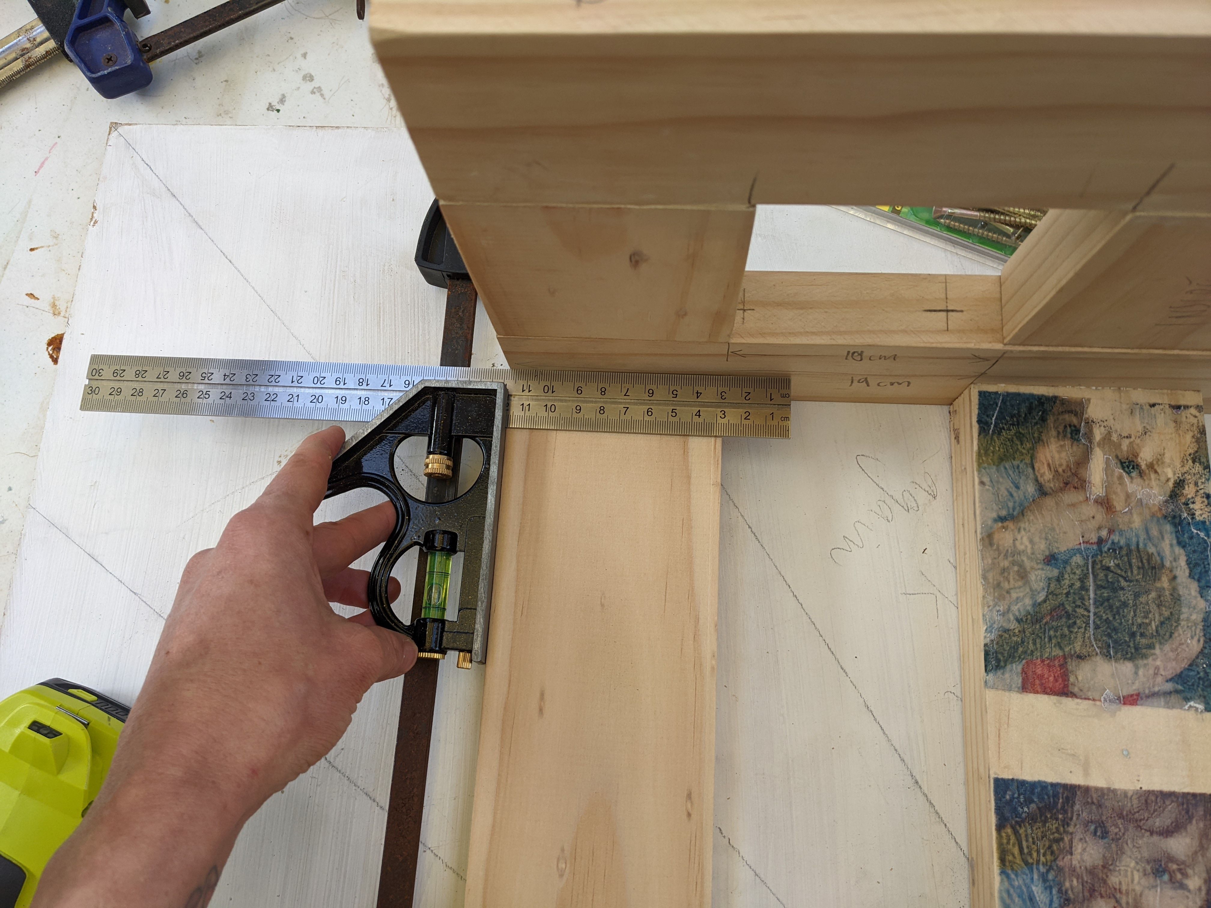 Learning tower step stool for a toddler | Bunnings Workshop community