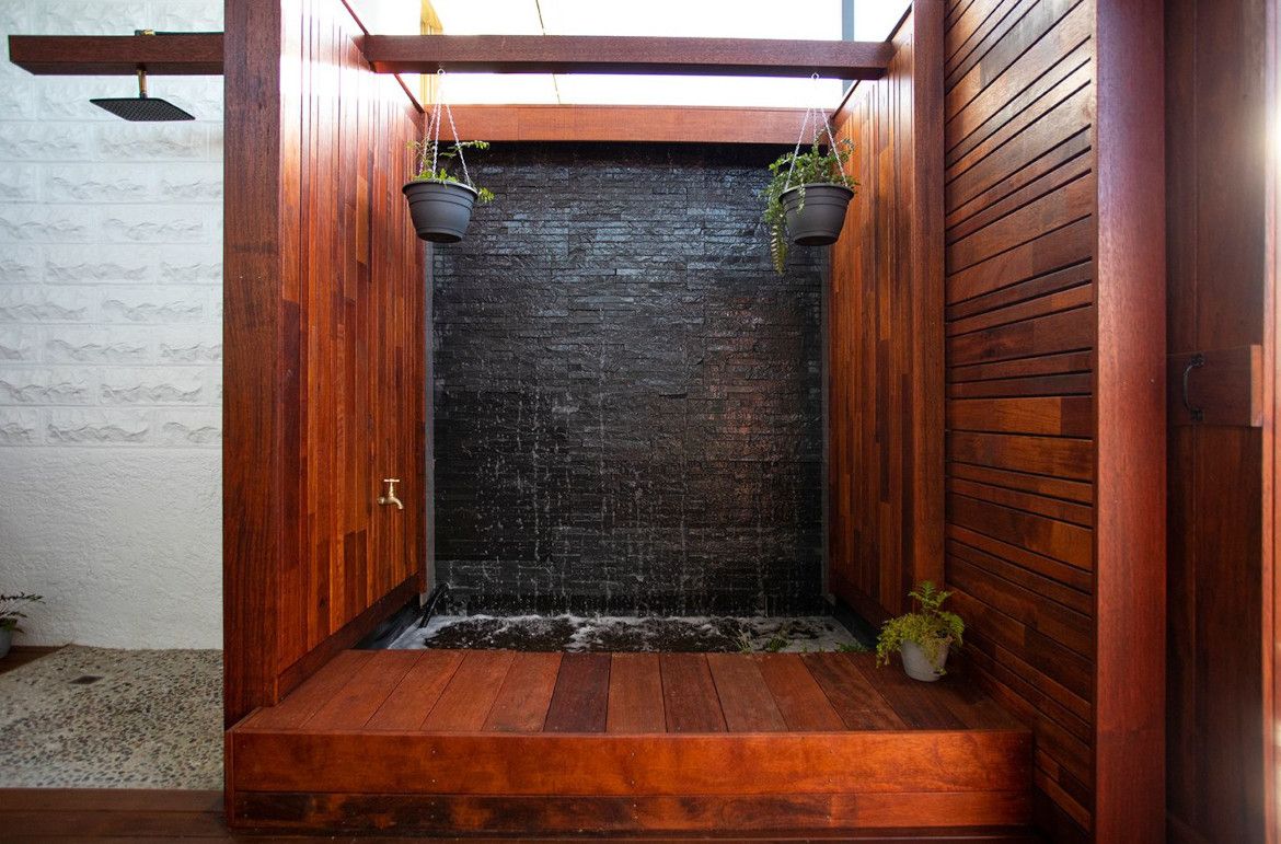Outdoor bathroom with waterfall feature | Bunnings Workshop community